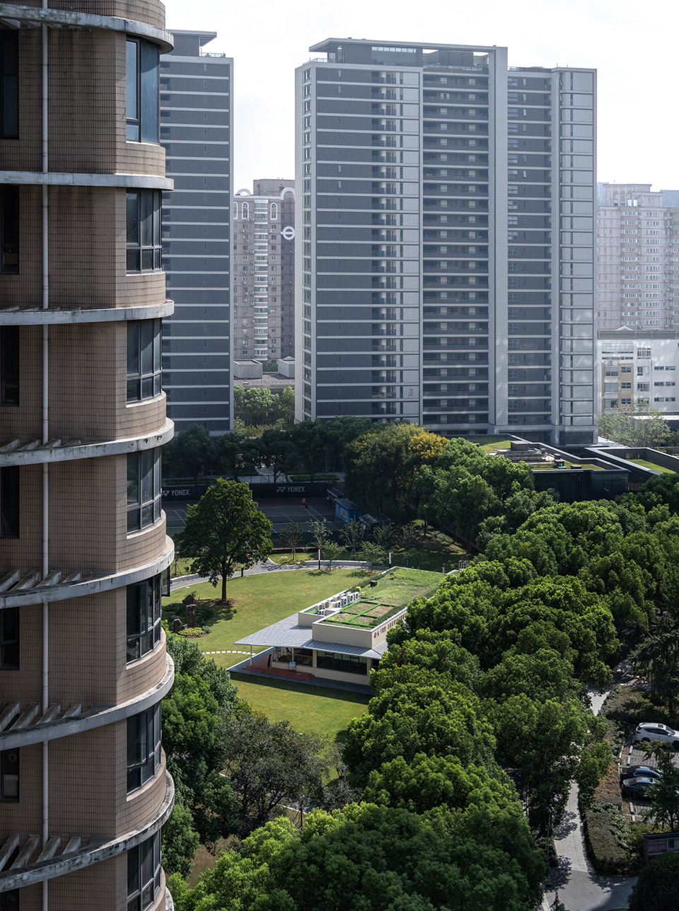 Two public service station in Gubei Community by Atelier Archmixing - 谷德设计网