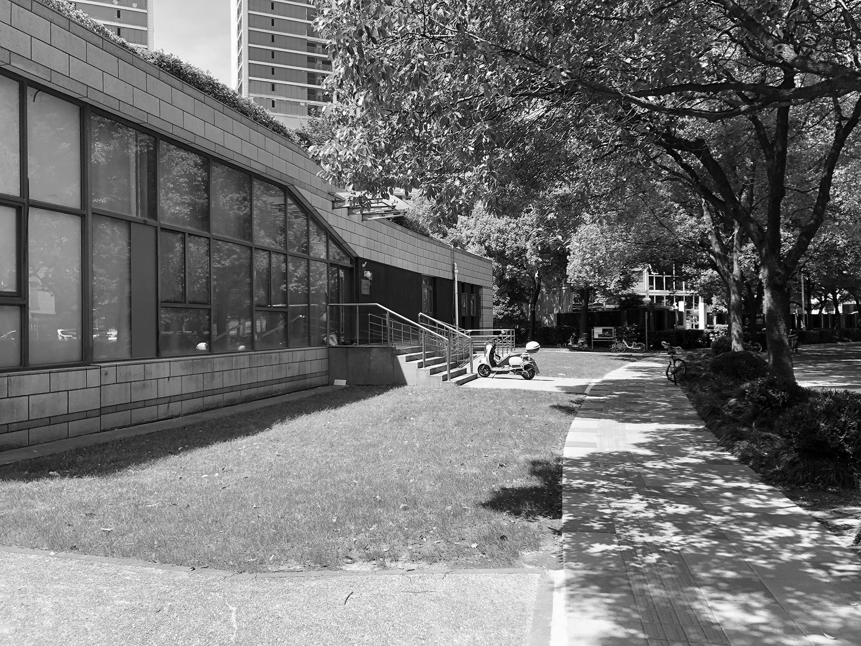 Two public service station in Gubei Community by Atelier Archmixing - 谷德设计网