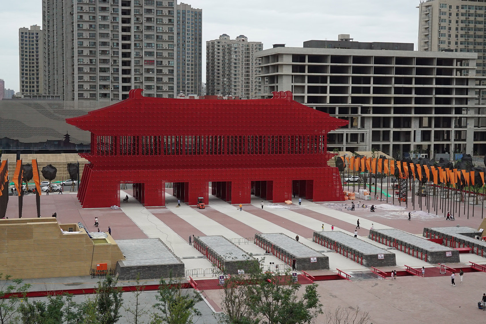 Xiaorong Garden · Classic Sichuan Restaurant by GUO XIN SPACE DESIGN ...