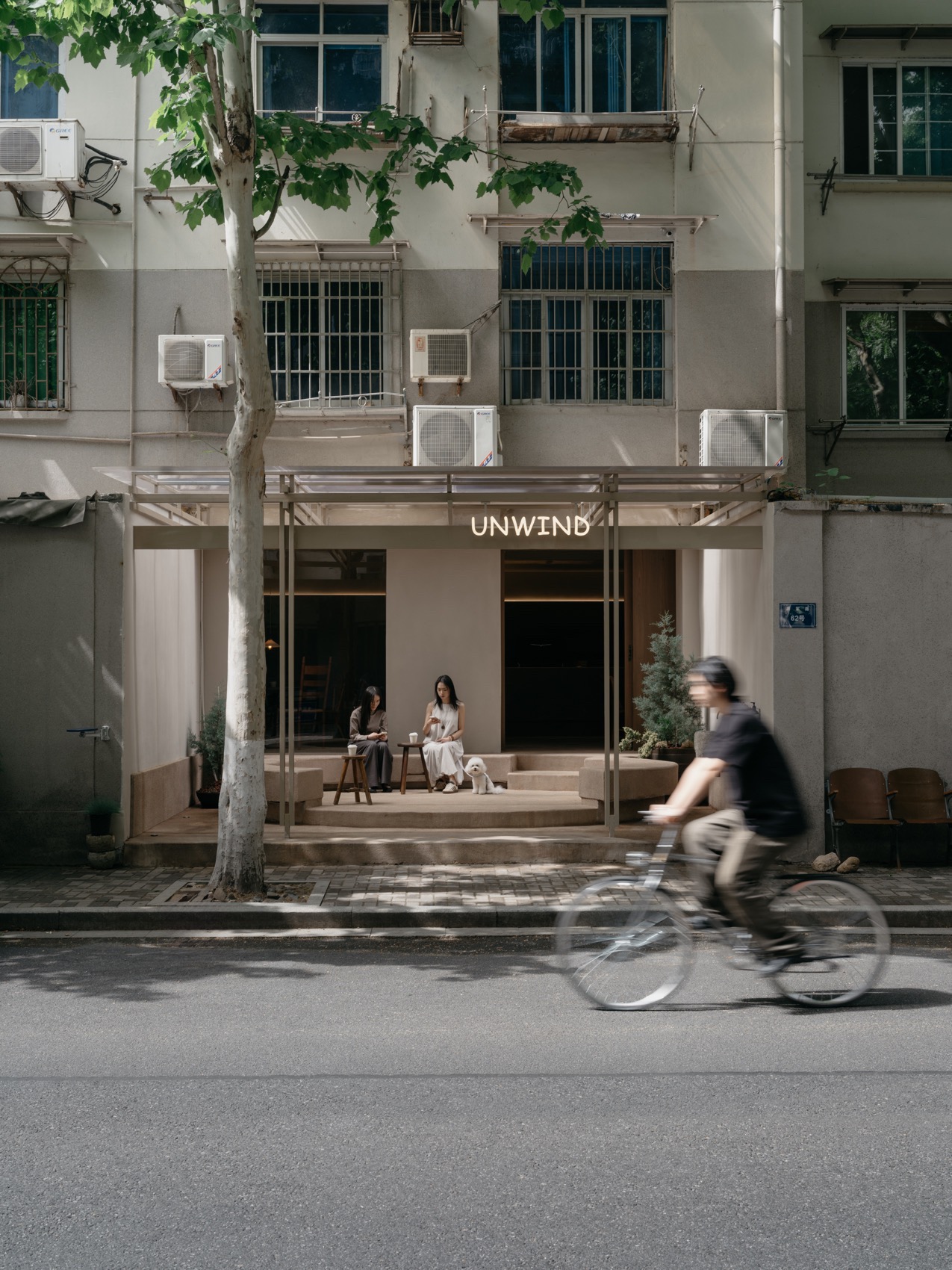 Unwind cafe by Mountain Soil Interior Design - 谷德设计网