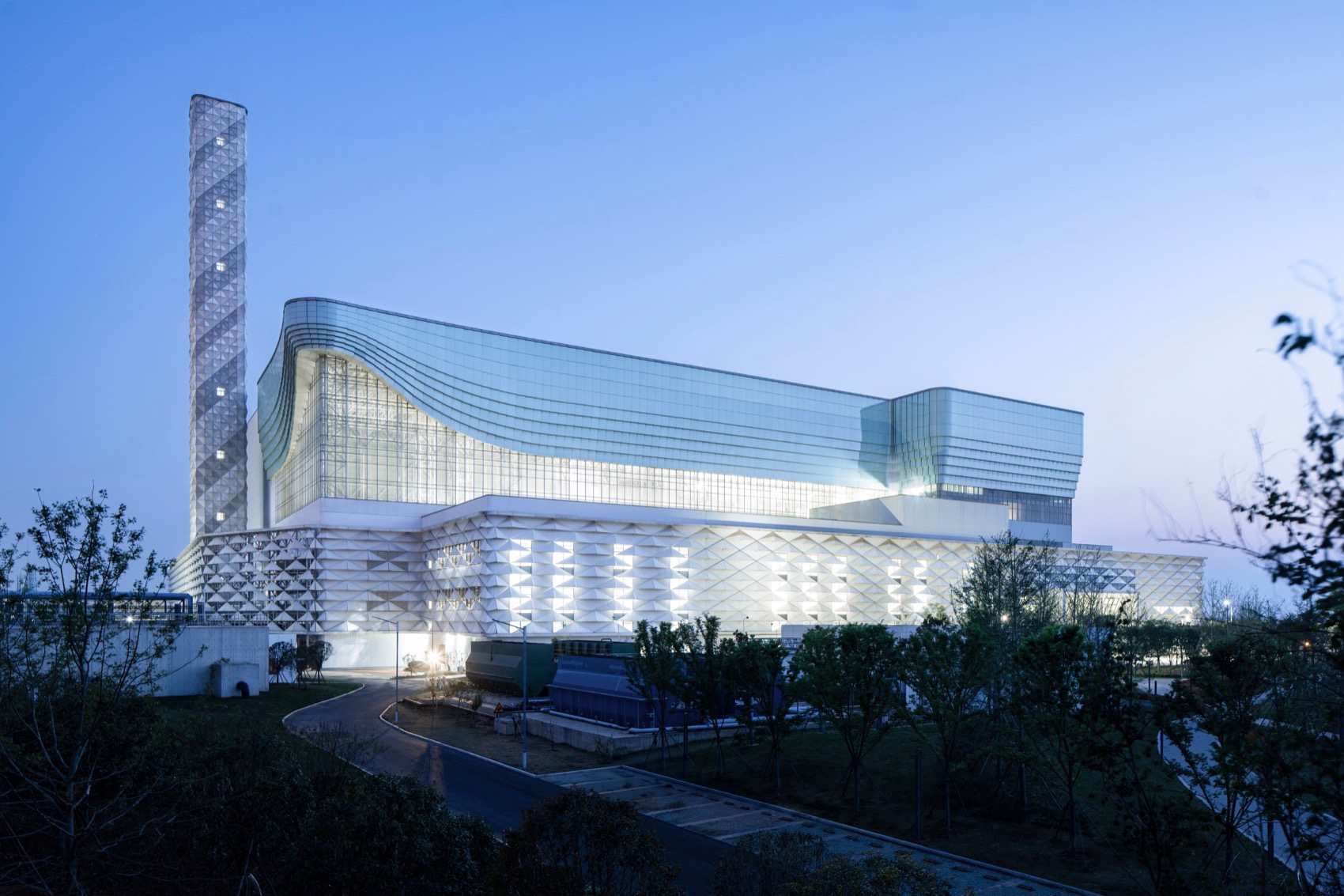Wuhan Qianzishan Waste-to-Energy Power Plant by UUA - 谷德设计网