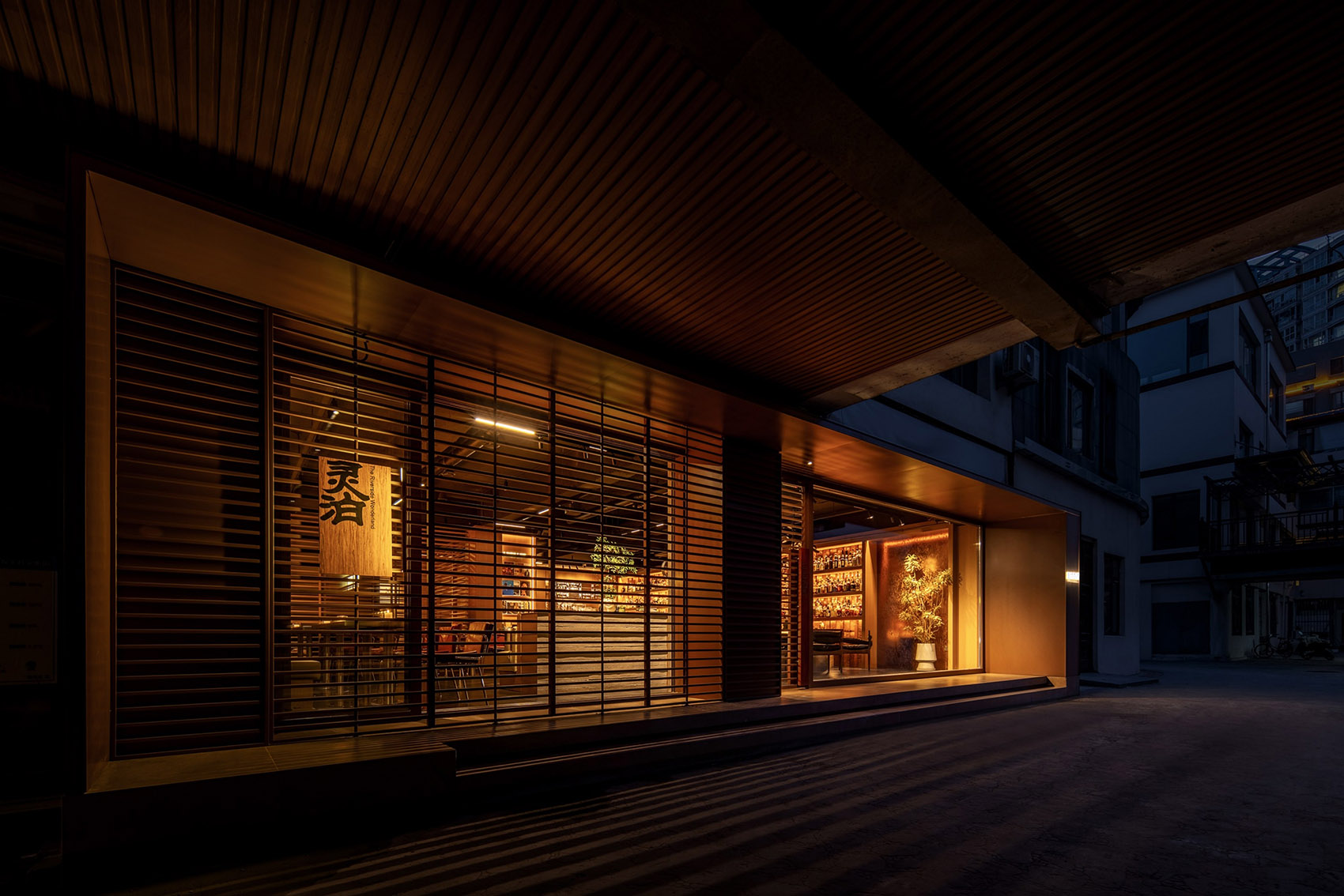 Limbo Bar by BAICAI Design Office - 谷德设计网