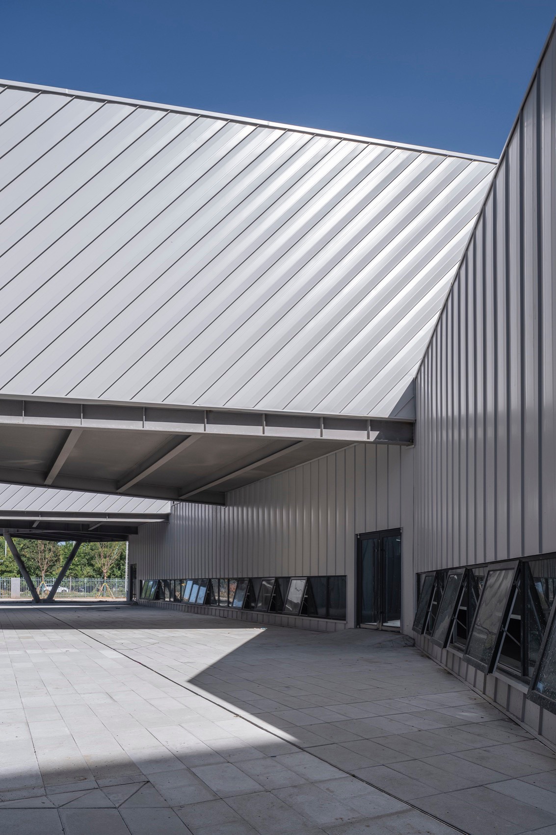 Yue Art Museum + Yue Equestrian Hall by CU Office - 谷德设计网