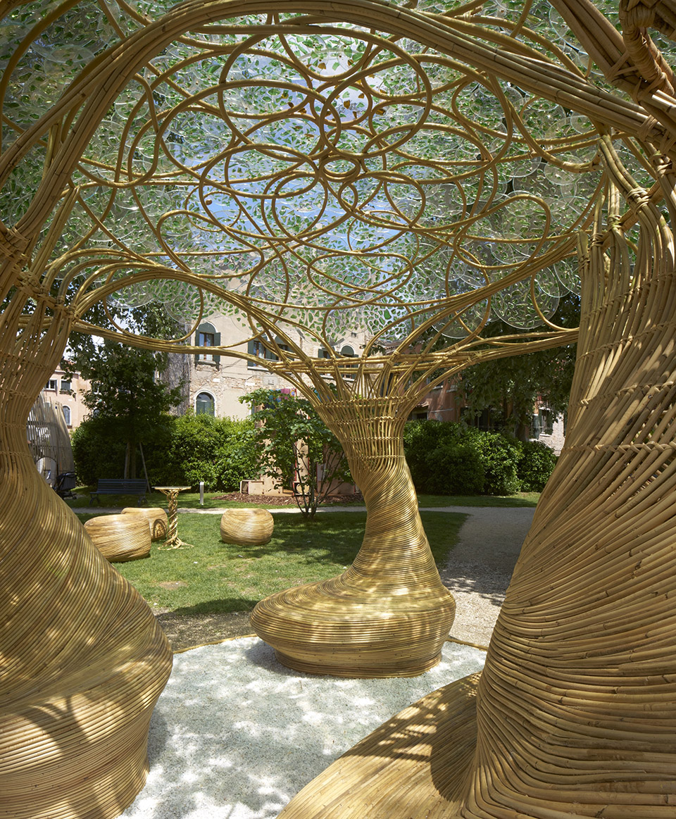 Interwoven at the Venice Biennale 2025 by Enter Projects Asia - 谷德设计网