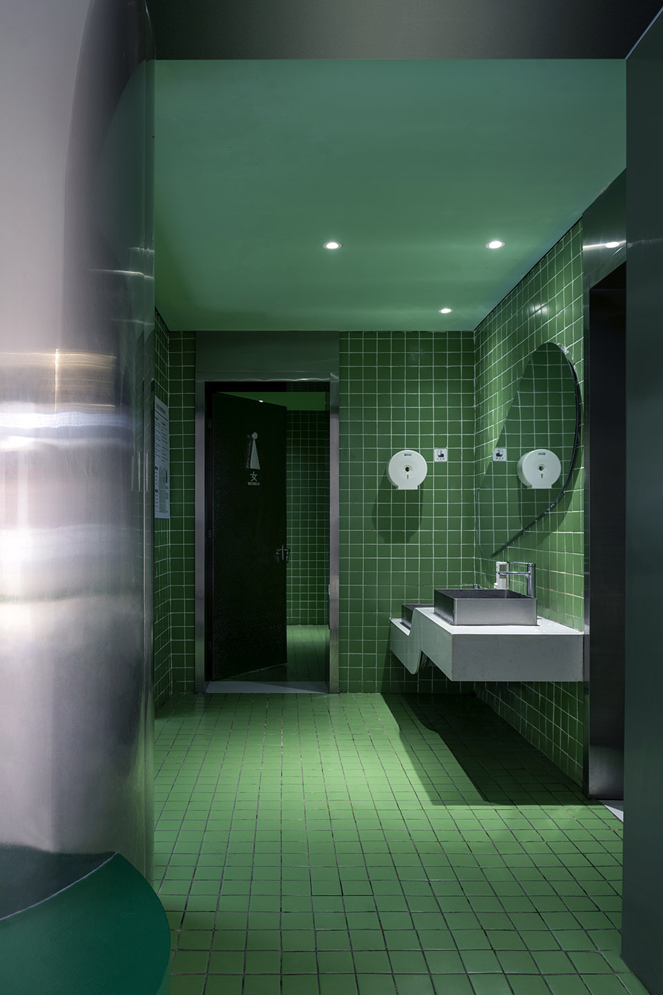 Dopamine Commercial Block by Cing Design - 谷德设计网