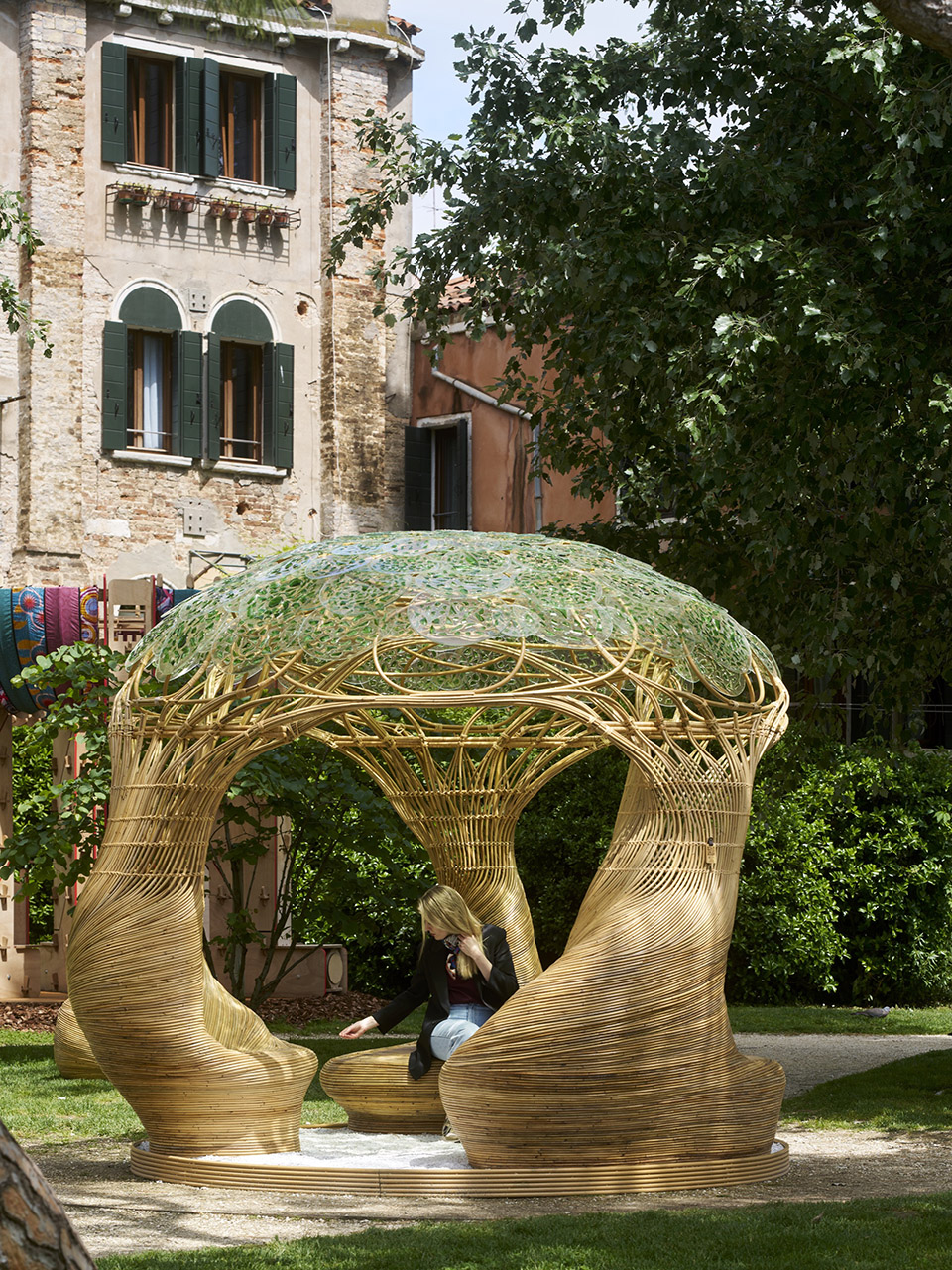 Interwoven at the Venice Biennale 2025 by Enter Projects Asia - 谷德设计网