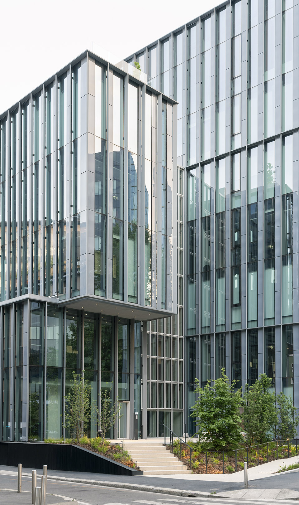 LYBRA office complex by Park Associati - 谷德设计网