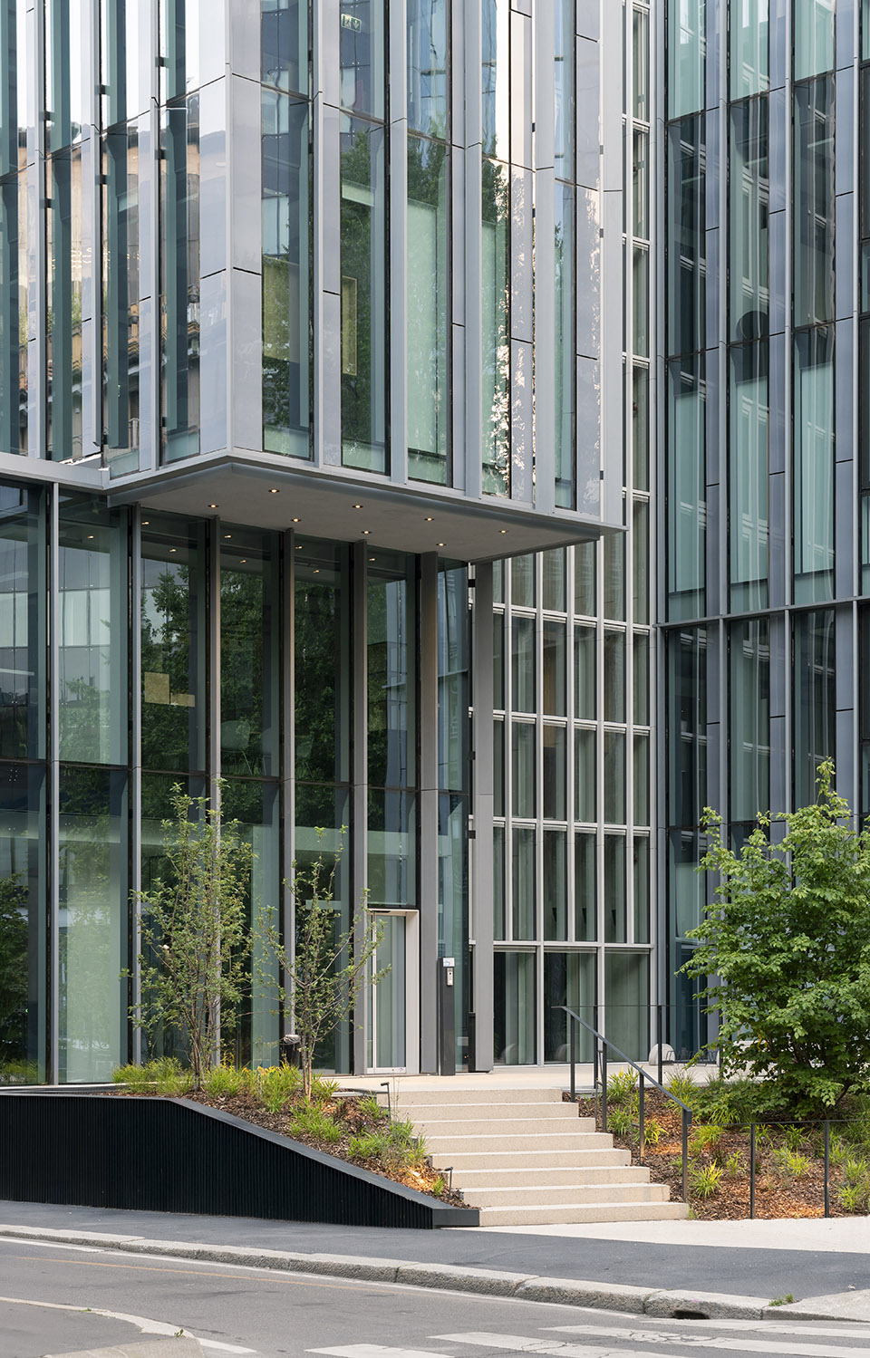 LYBRA office complex by Park Associati - 谷德设计网