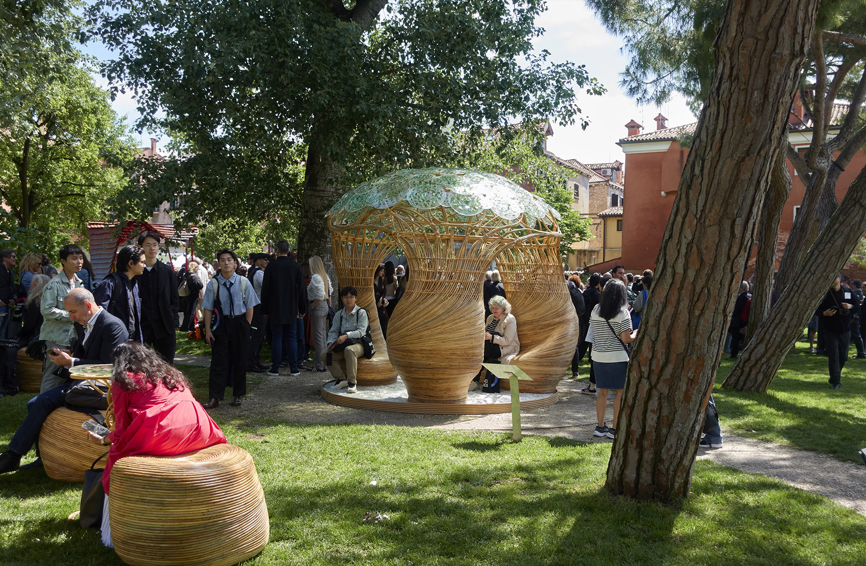 Interwoven at the Venice Biennale 2025 by Enter Projects Asia - 谷德设计网