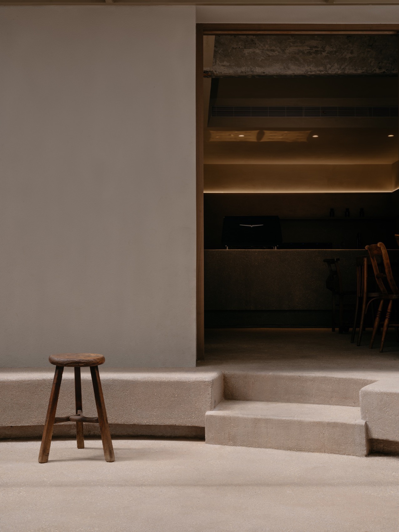 Unwind cafe by Mountain Soil Interior Design - 谷德设计网