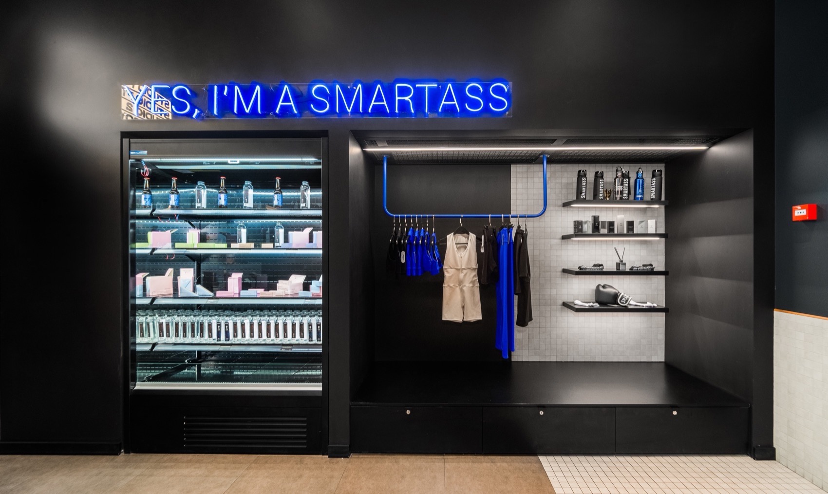 Smartass Kharkiv by Smartass Design Studio - 谷德设计网