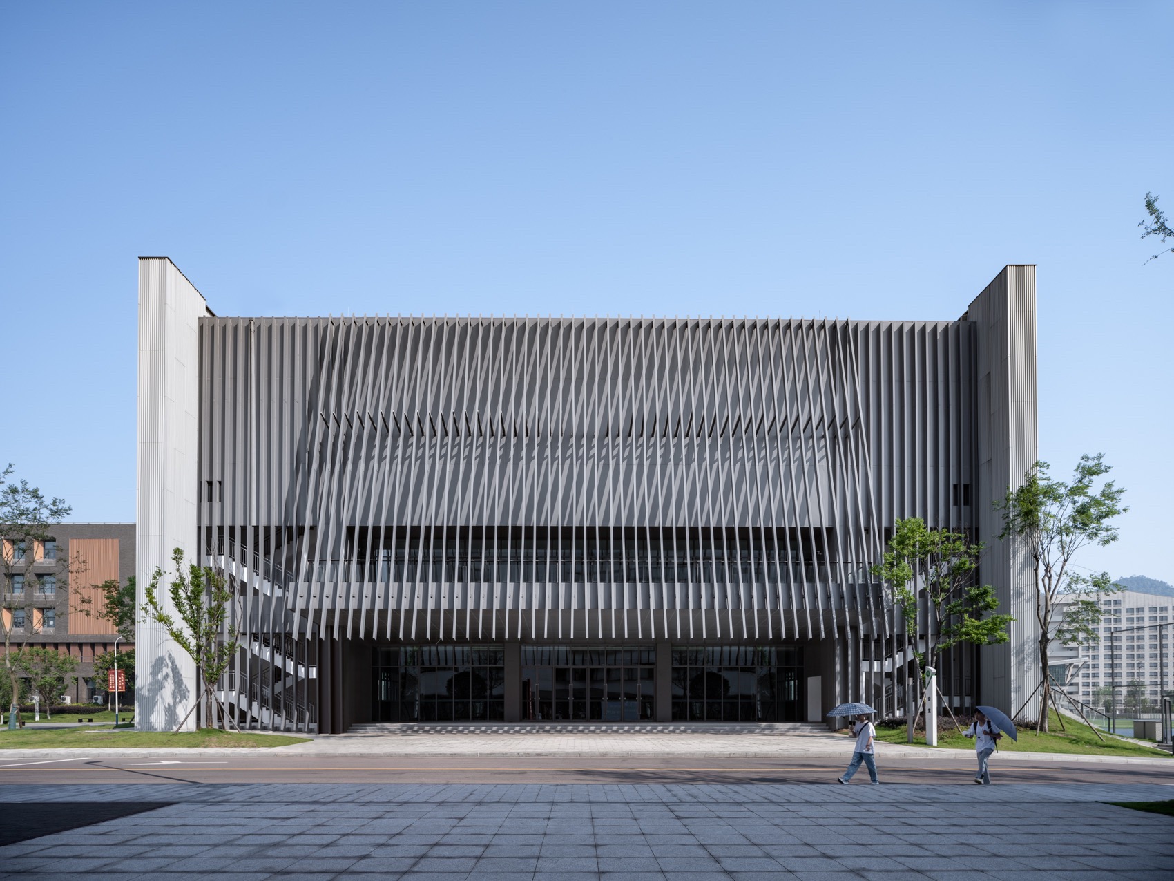 Xihua University Yibin Campus (Phase Ⅱ) by FCJZ - 谷德设计网
