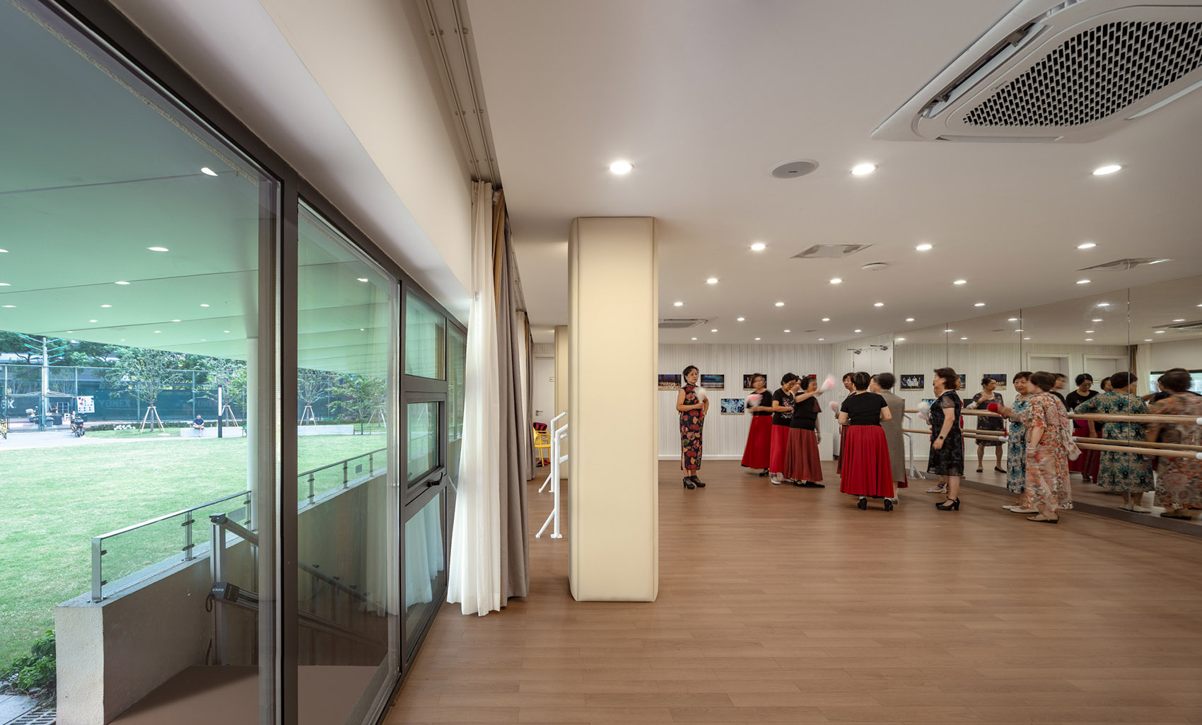 Two public service station in Gubei Community by Atelier Archmixing - 谷德设计网