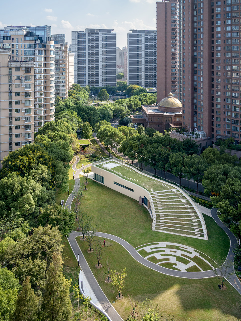 Two public service station in Gubei Community by Atelier Archmixing - 谷德设计网