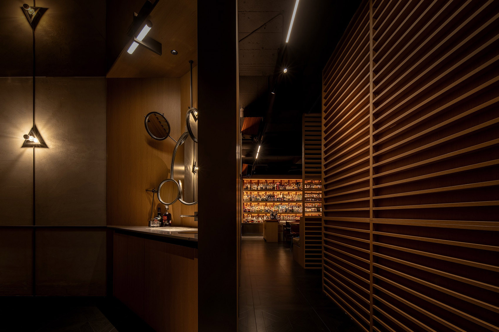 Limbo Bar by BAICAI Design Office - 谷德设计网