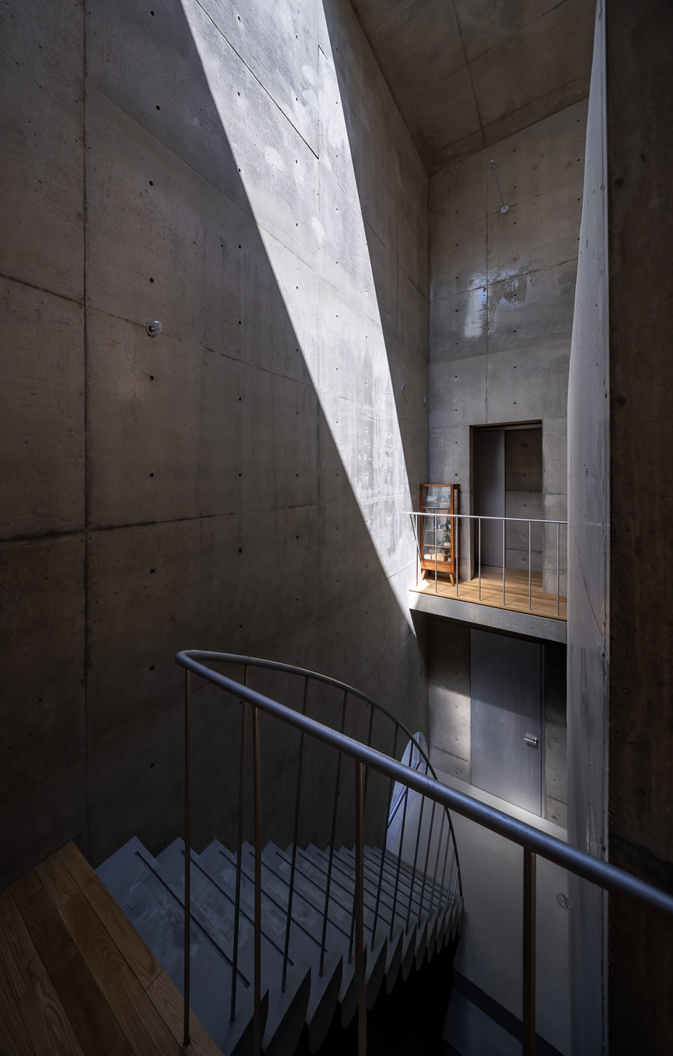 Yayoi house by Takeshi Hosaka Architects - 谷德设计网