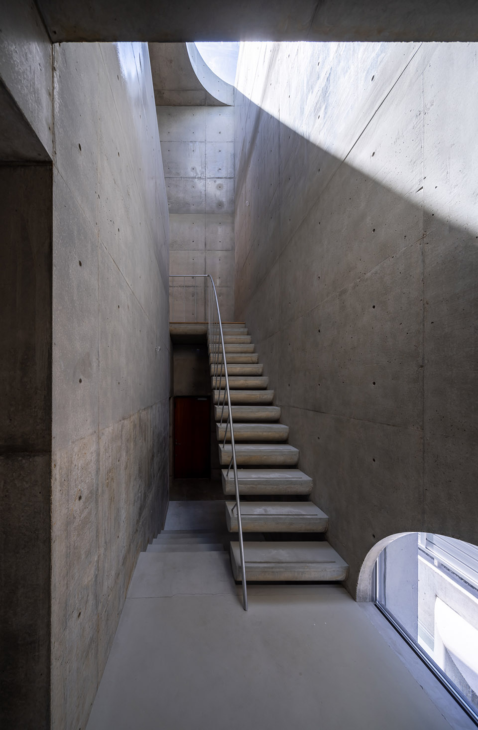 Yayoi house by Takeshi Hosaka Architects - 谷德设计网