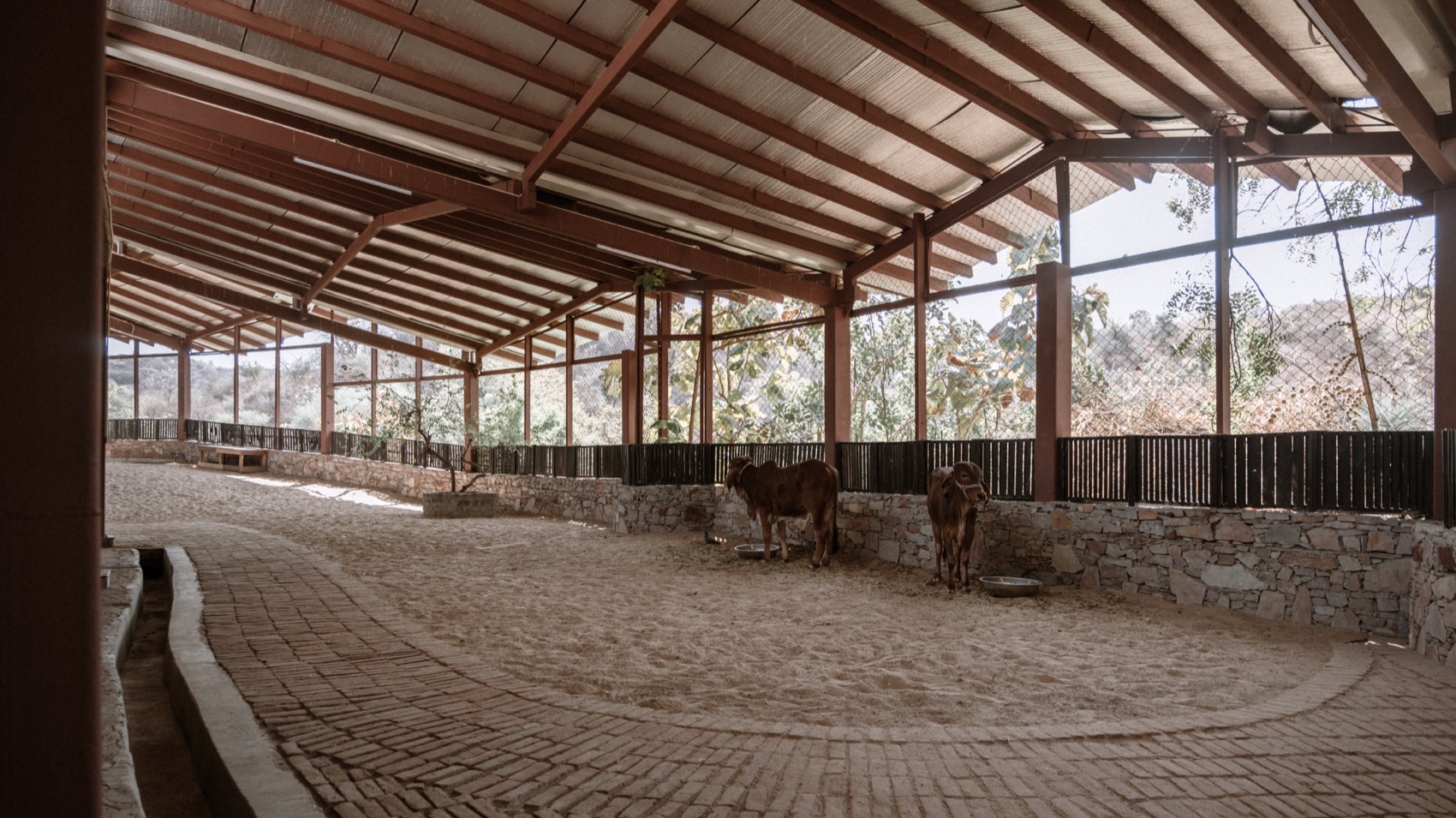 Gaushala by Studio Saar - 谷德设计网