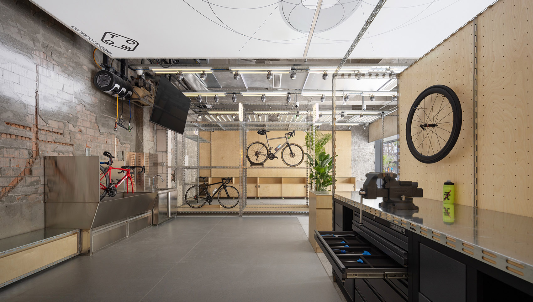 OOTB Cycling Lifestyle Space Design Narrative by +SONO STUDIO - 谷德设计网