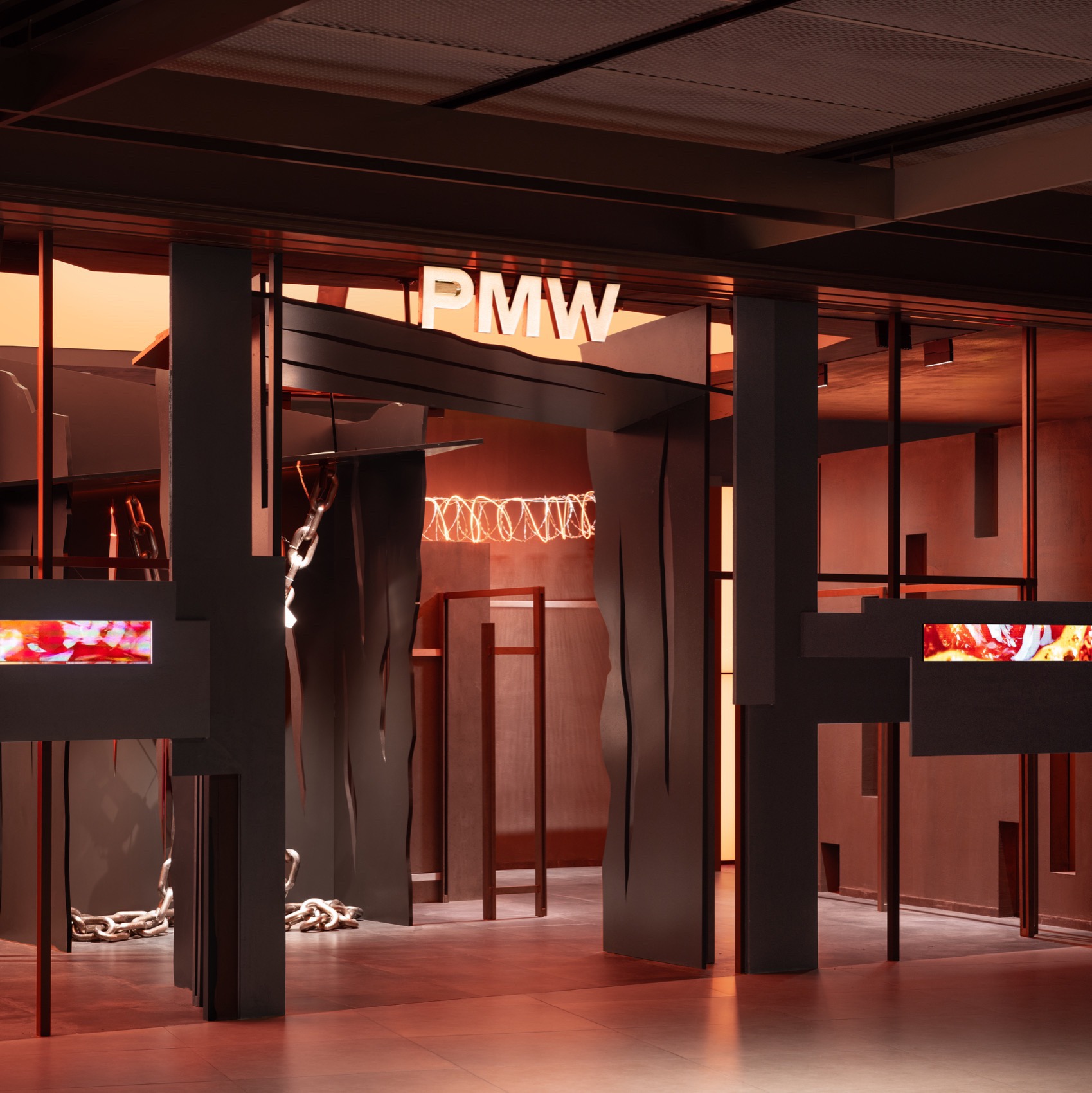 PMW Chengdu Store by All Design Studio - 谷德设计网