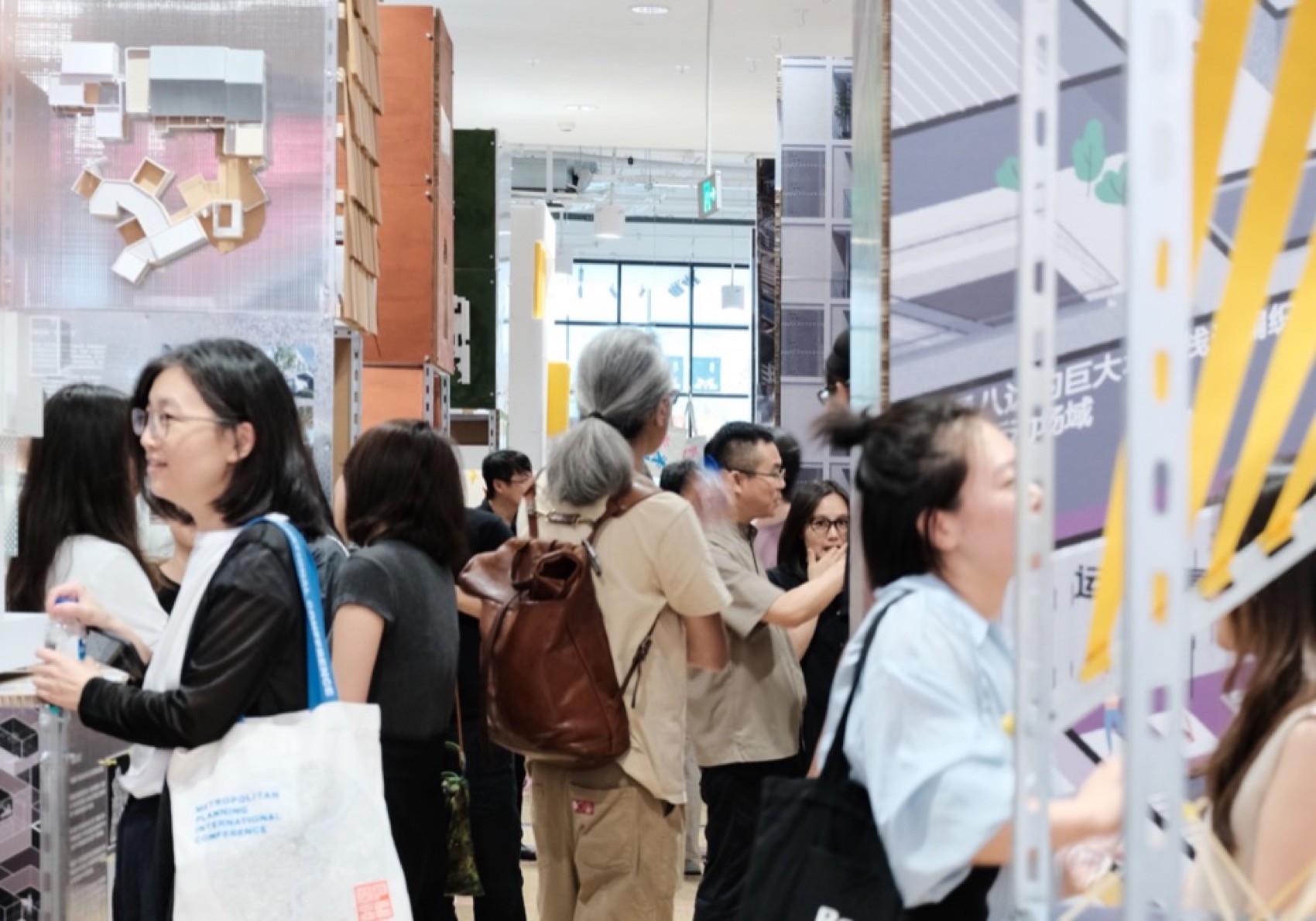 The second exhibition of “HALF STAGE – SUPER PROJECT” opened - 谷德设计网