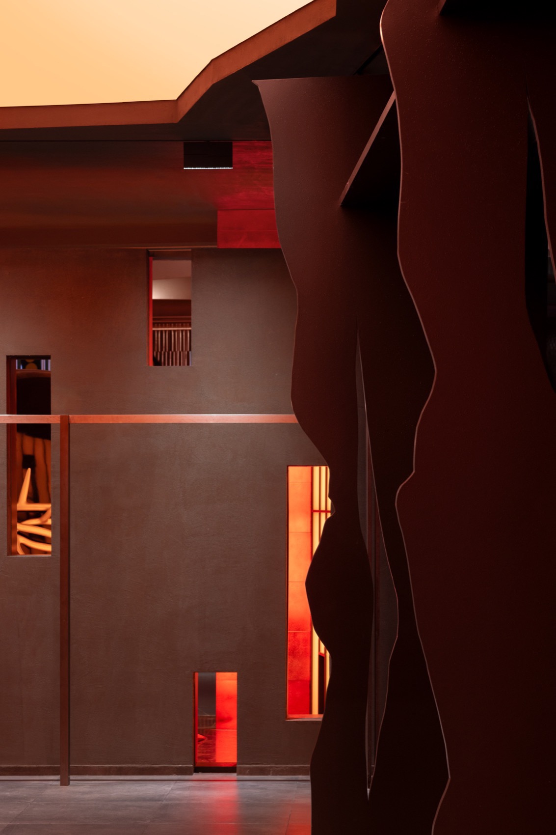 PMW Chengdu Store by All Design Studio - 谷德设计网