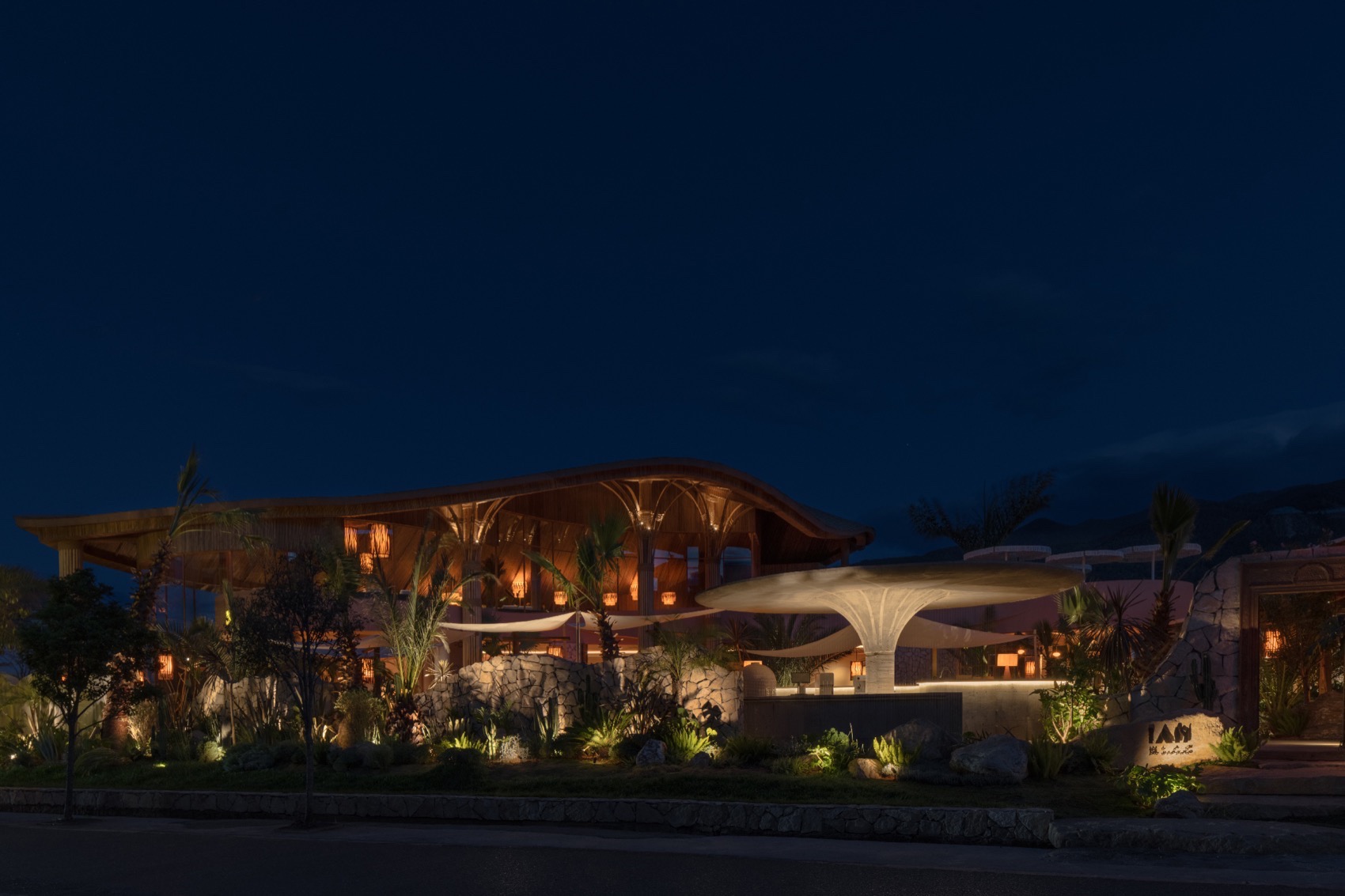 Lan Bistro·Yunnan Restaurant by Funs Creative Design Consultant - 谷德设计网