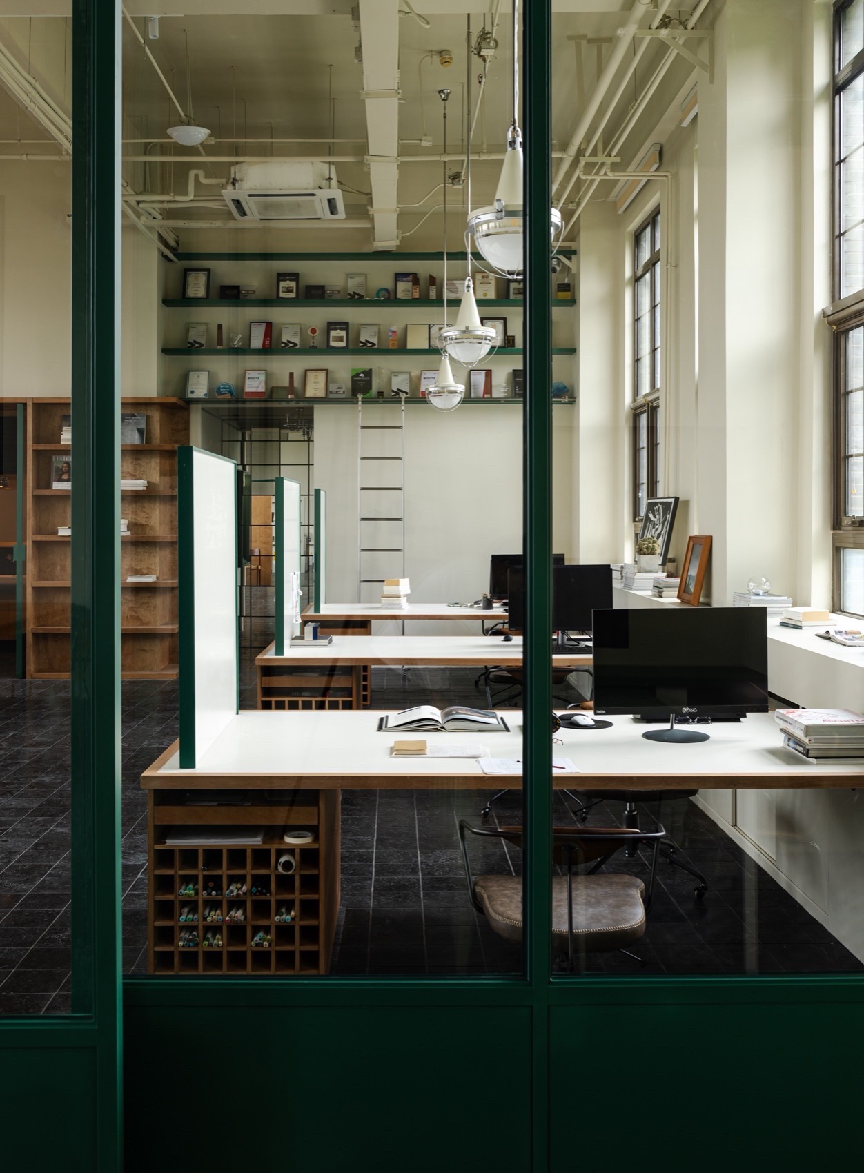The Poetic Space Construction of 7Design Studio by 7Design Studio - 谷德设计网