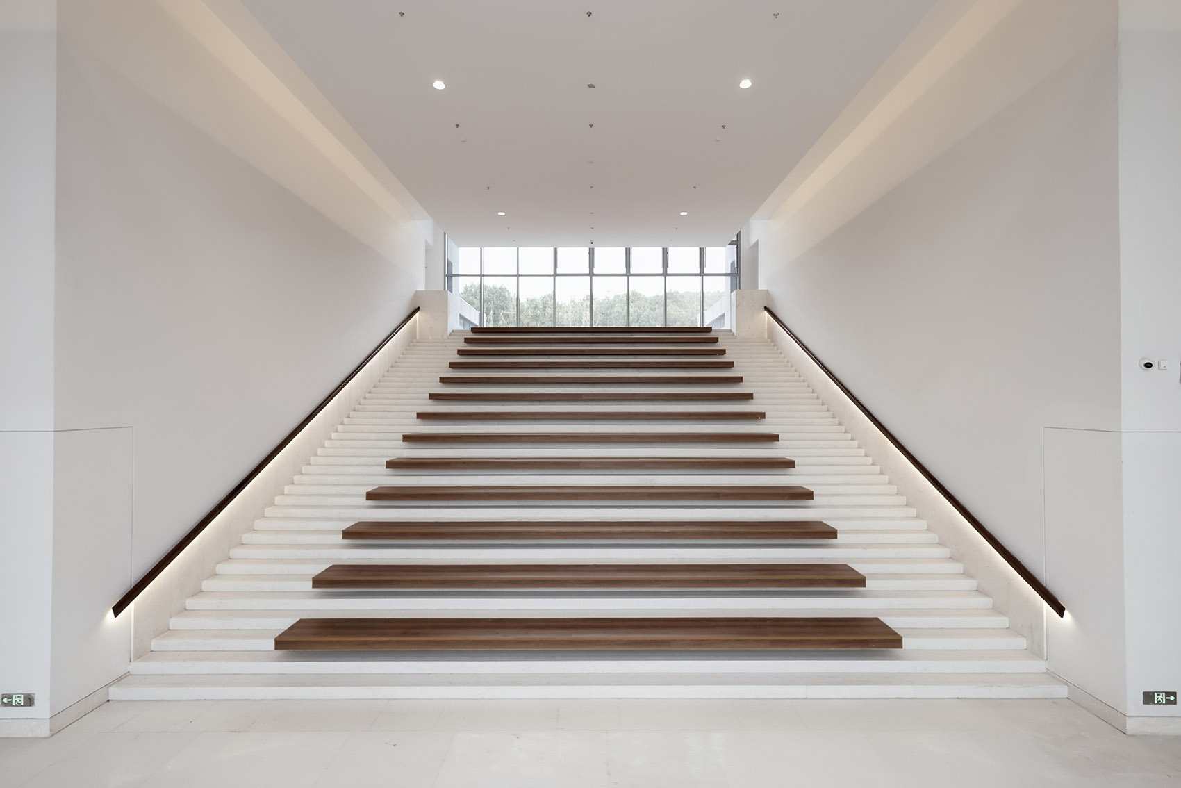 The Li Keran Art Center in Xuzhou by THAD - 谷德设计网