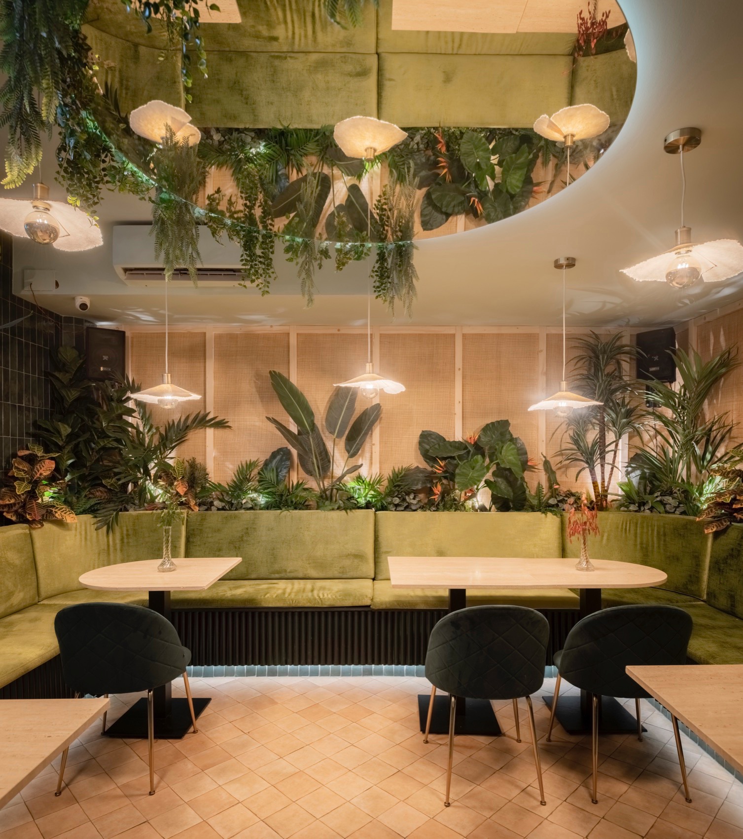 Parque Bar Botánico Madrid by OHIO Estudio - 谷德设计网