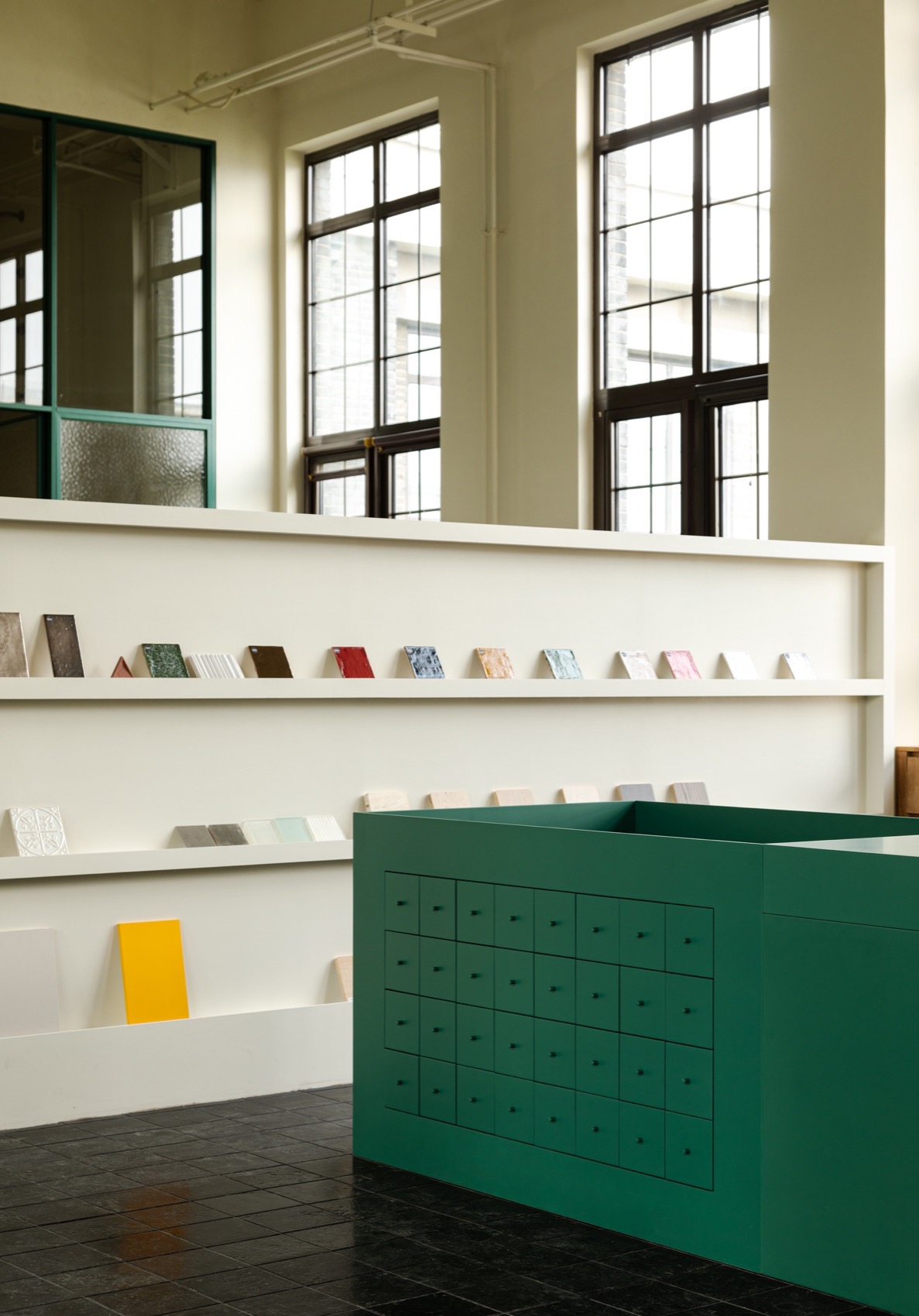 The Poetic Space Construction of 7Design Studio by 7Design Studio - 谷德设计网