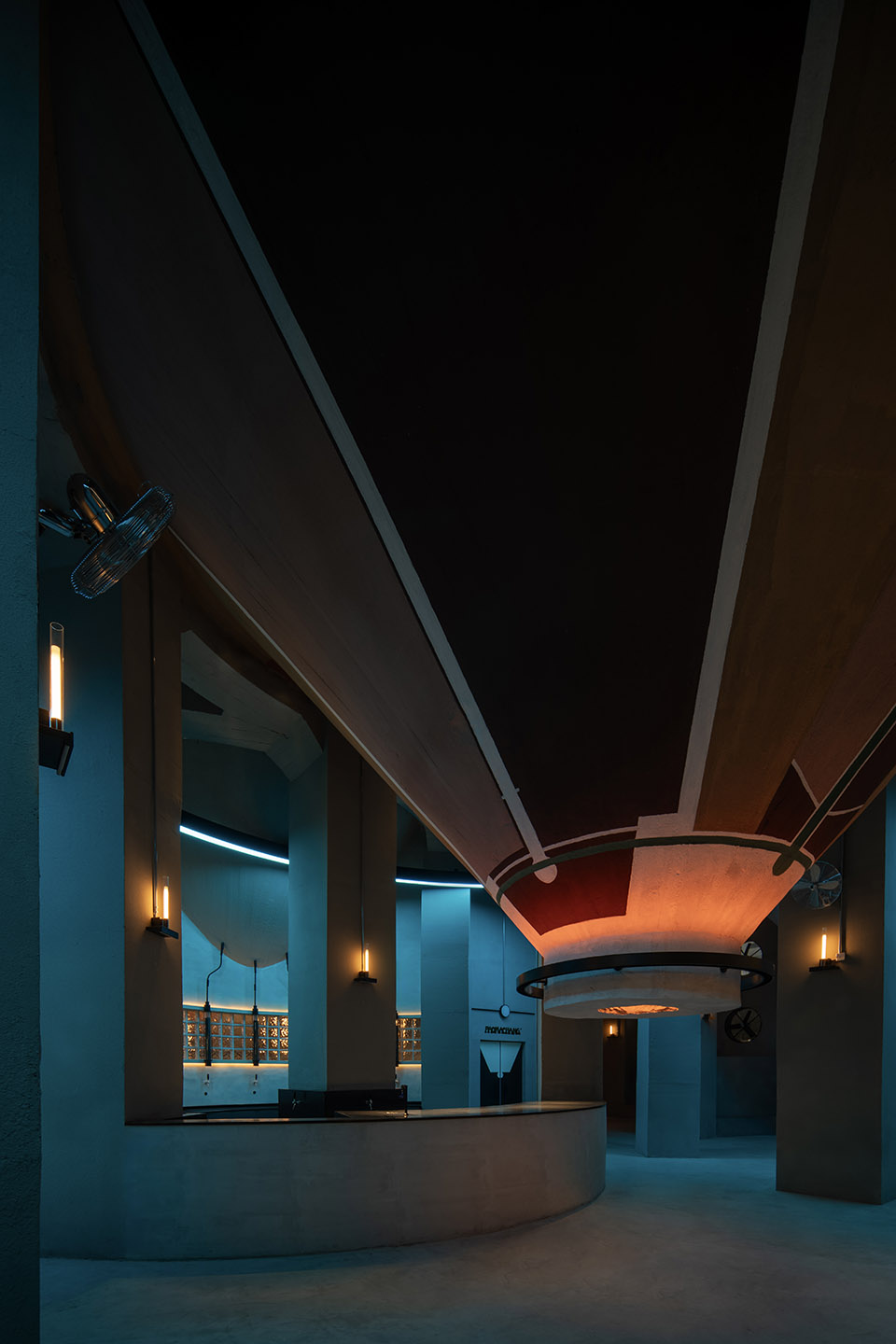 PAOMACHANG -Shanghai Gate M West Bund Dream Center by GE Space Design ...