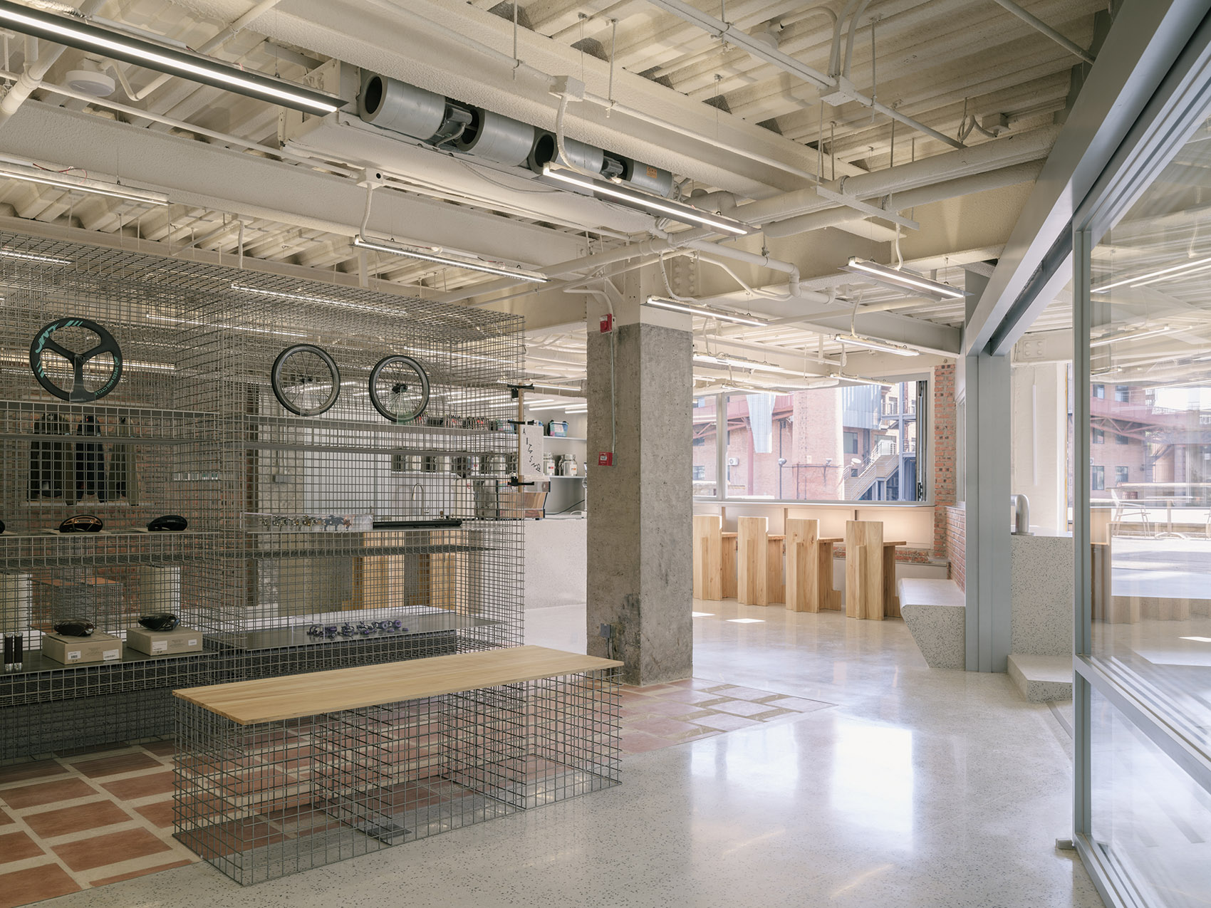 The Future Ruin – AITASHOP Beijing by Yatofu Creatives - 谷德设计网