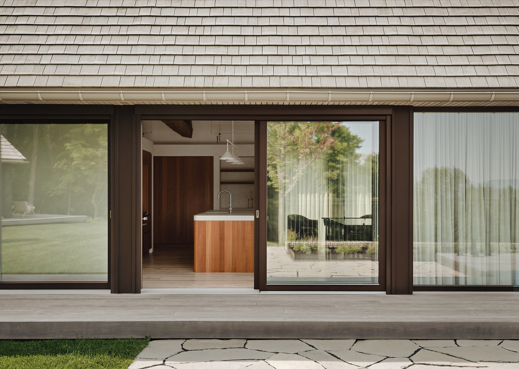 BROM Residence by AtelierCarle - 谷德设计网