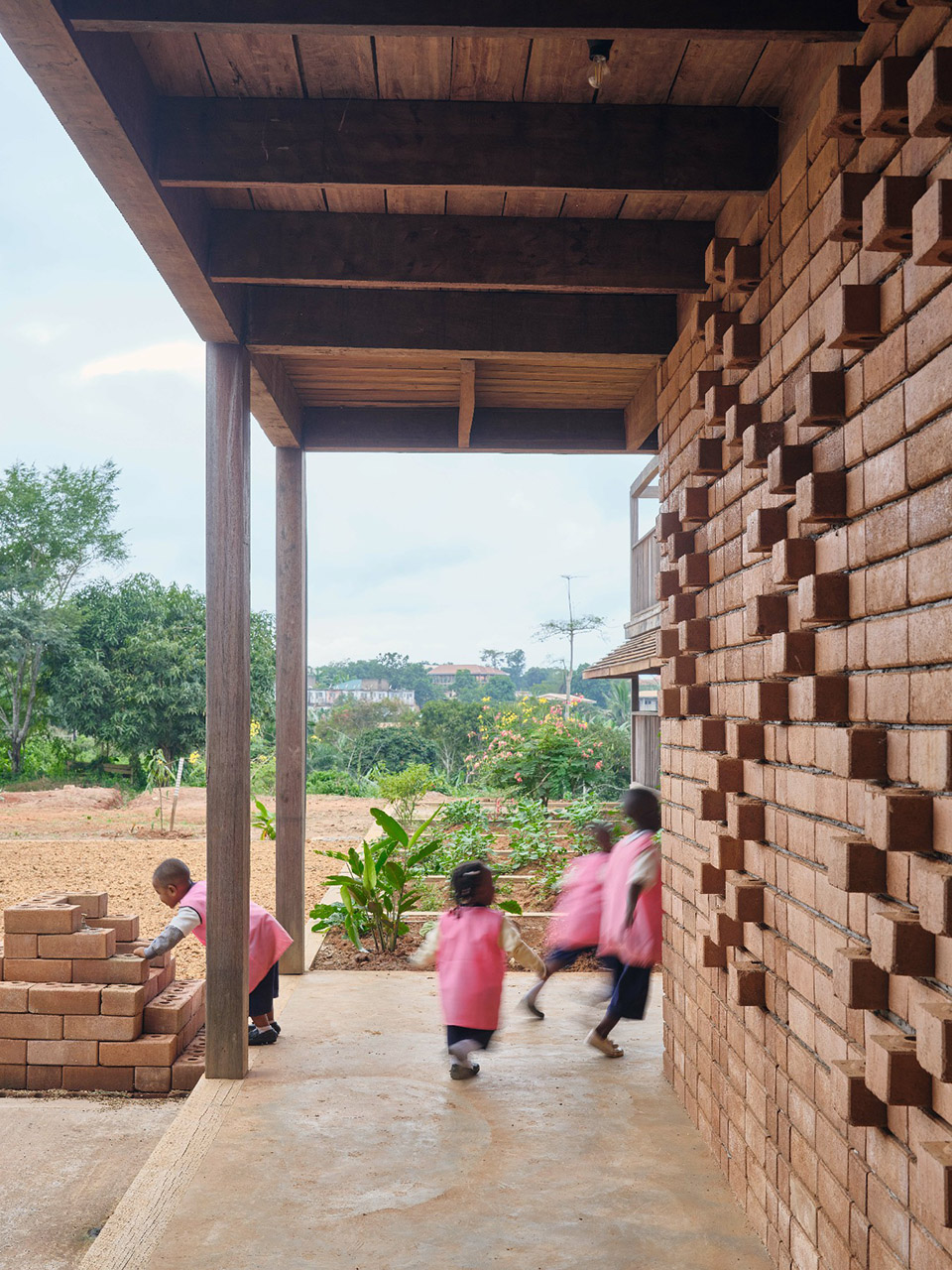 African Flow kindergarten by Urbanitree - 谷德设计网