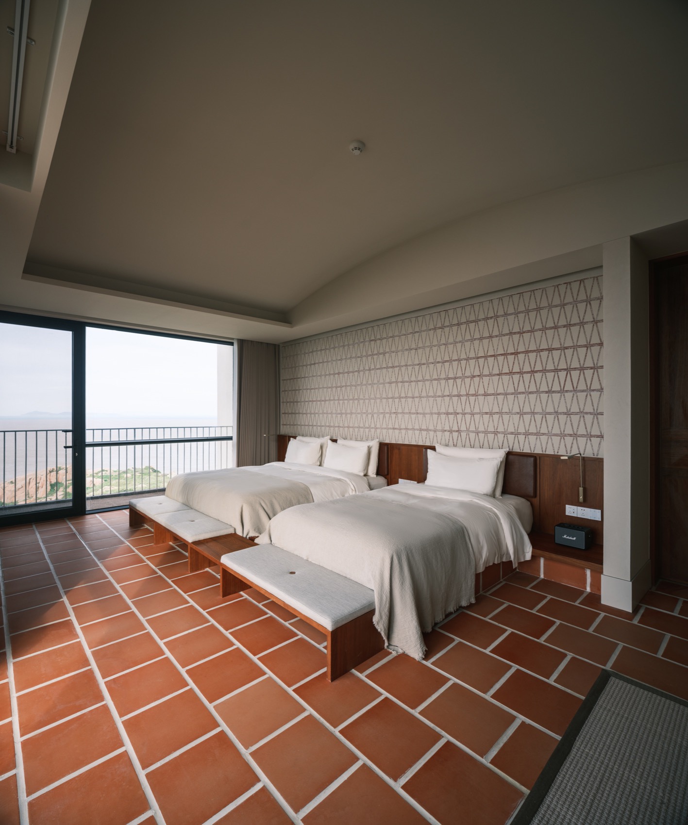 Lost Villa Shengsi Huanglong Island Lighthouse Hotel Interior Design by ...