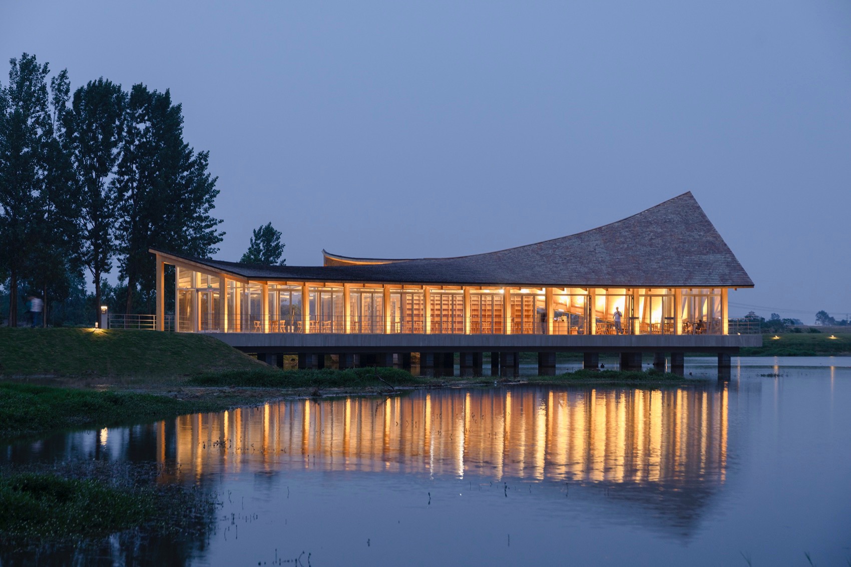 The Driftwood Village Center, Xinyang by Primary Architects - 谷德设计网