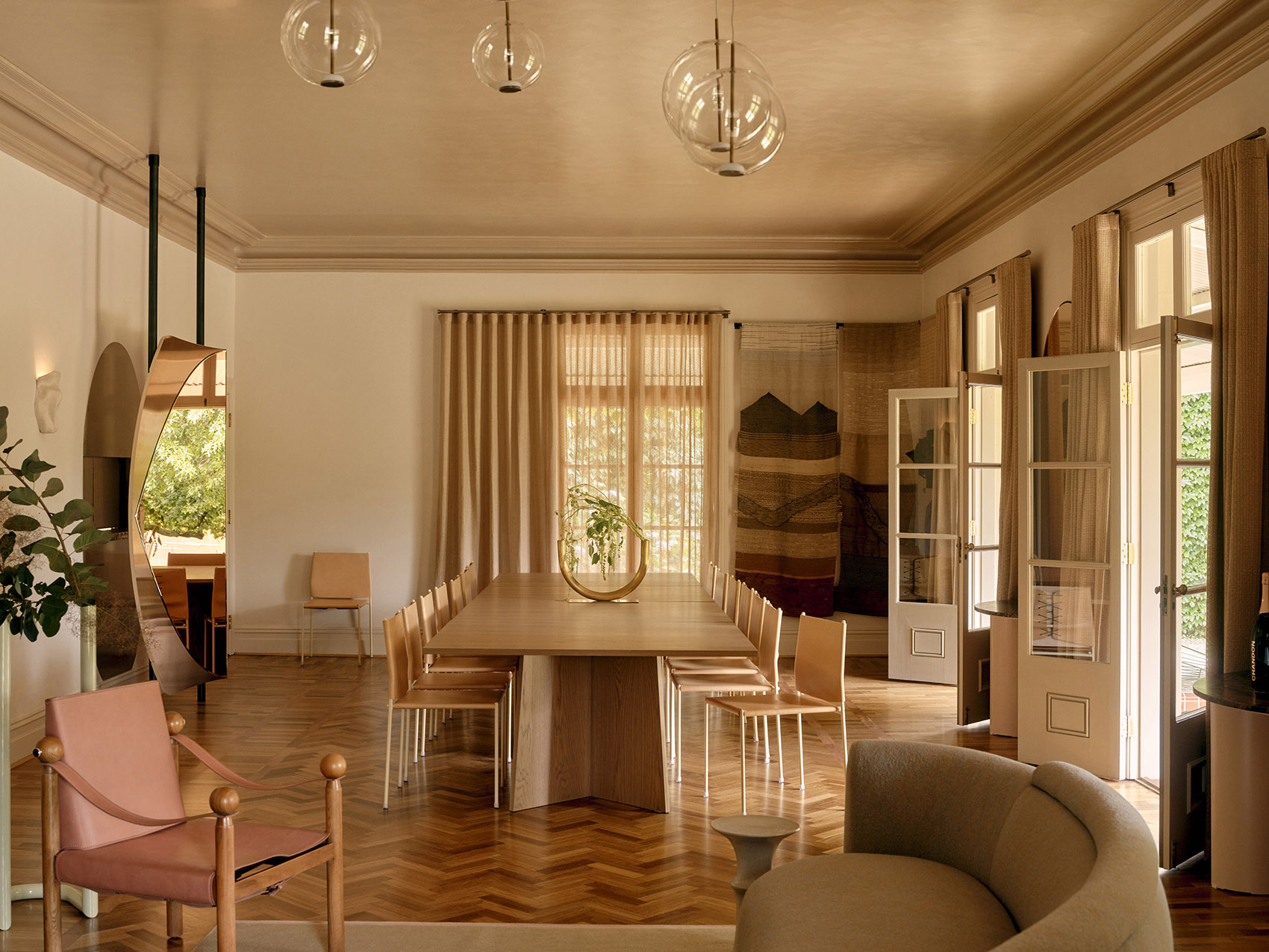 Chandon Homestead by Melanie Beynon AD - 谷德设计网