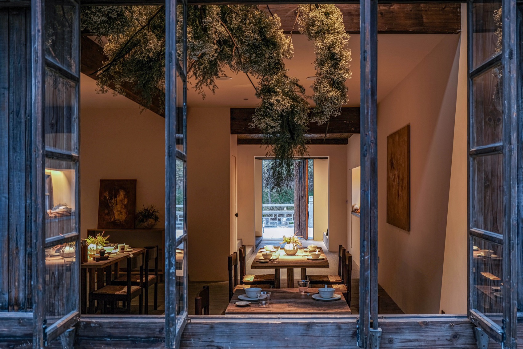 YILIN Aesthetic Restaurant by CO-MILEU + Deep Origin Lab - 谷德设计网