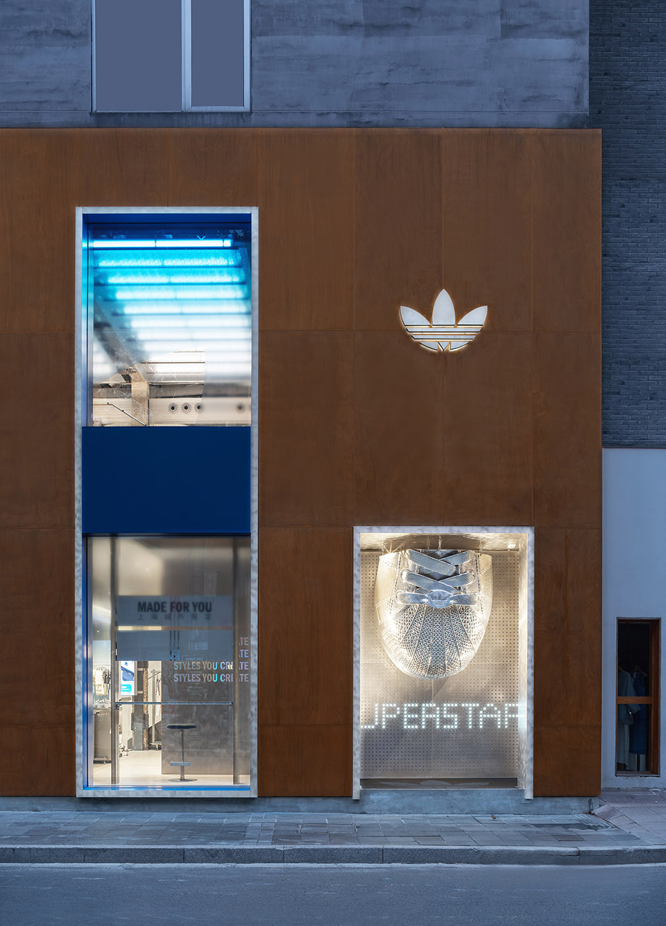 ADIDAS ORIGINALS FLAGSHIP STORE by TOMO DESIGN - 谷德设计网