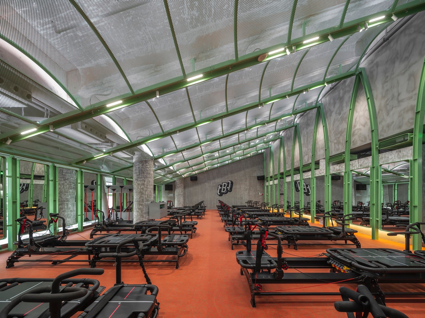 The Body Lab (TBL) Sanlitun Store Space Design by SpaceStation - 谷德设计网