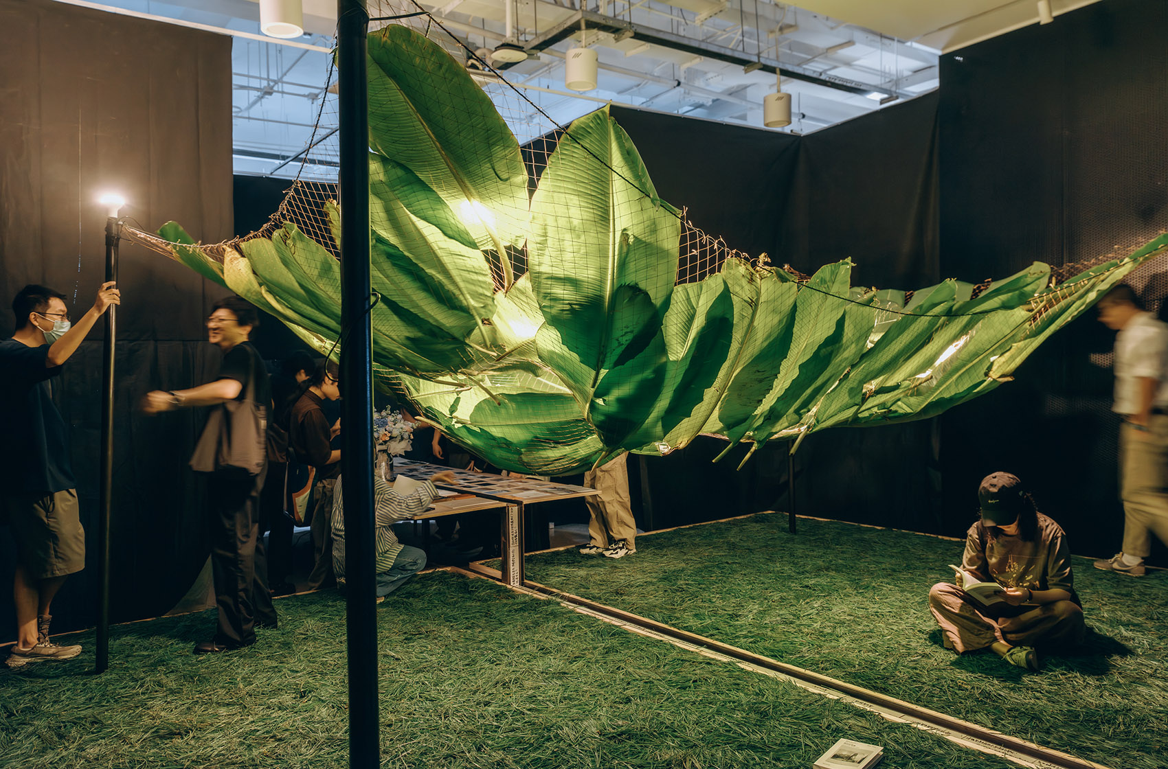 The third exhibition of “HALF STAGE -Absolute Beginner” opened - 谷德设计网