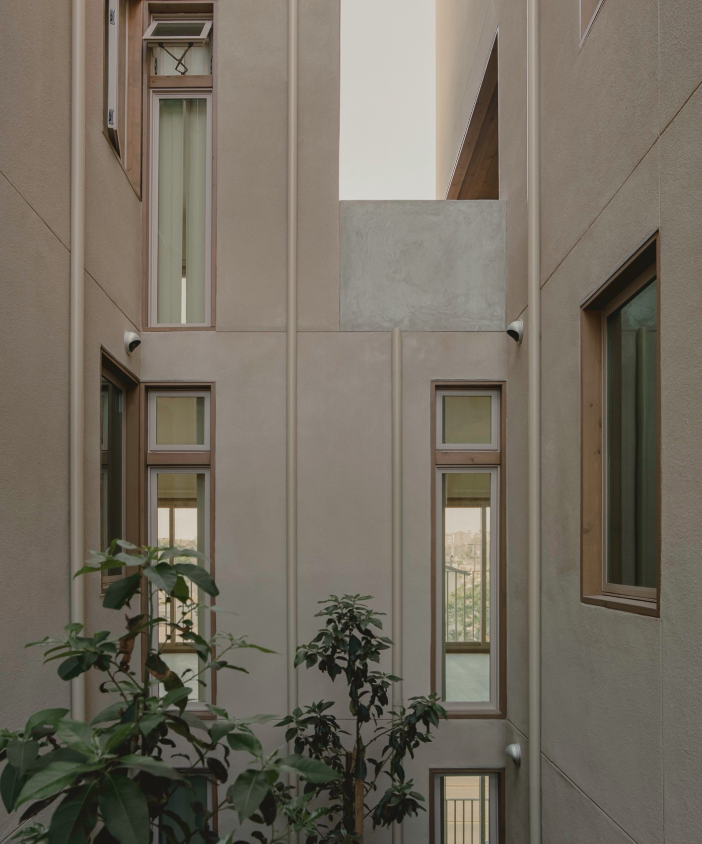 Fora by JEFF SVITAK - 谷德设计网