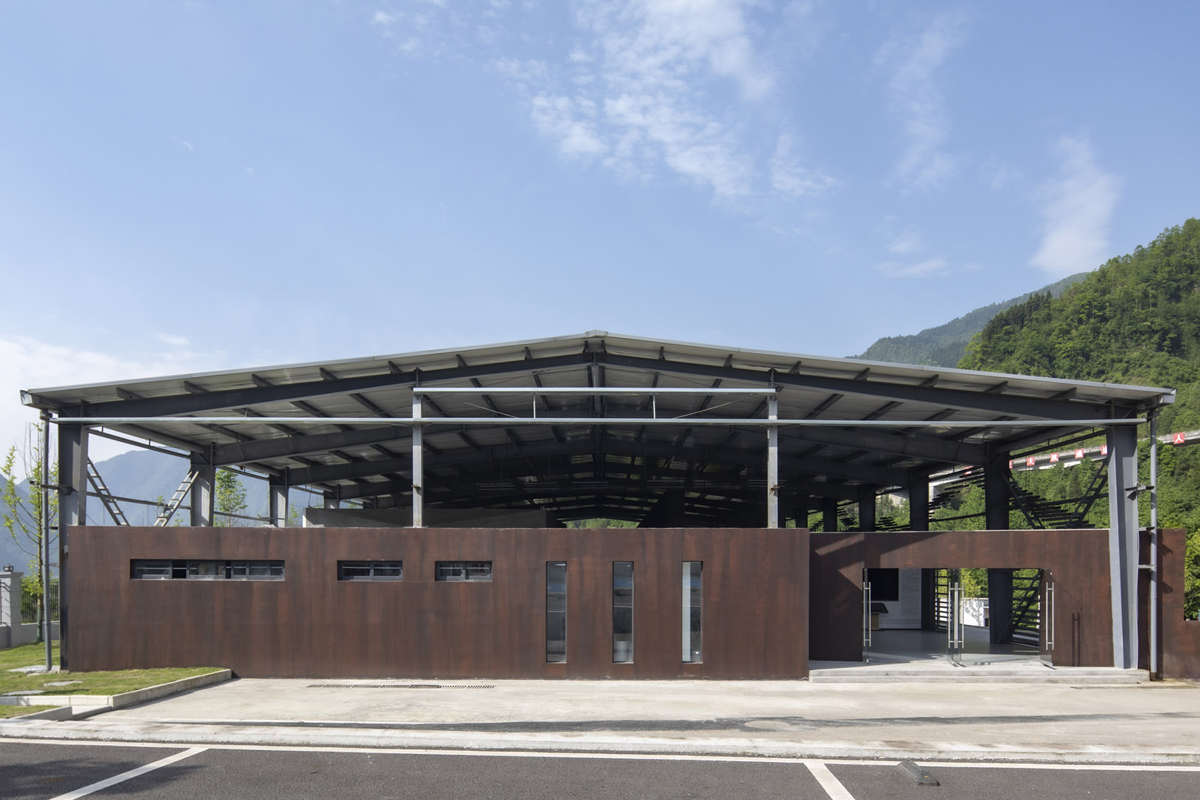 Memorial Exhibition Hall Design for the “Mianmao Highway” by Atelier ...