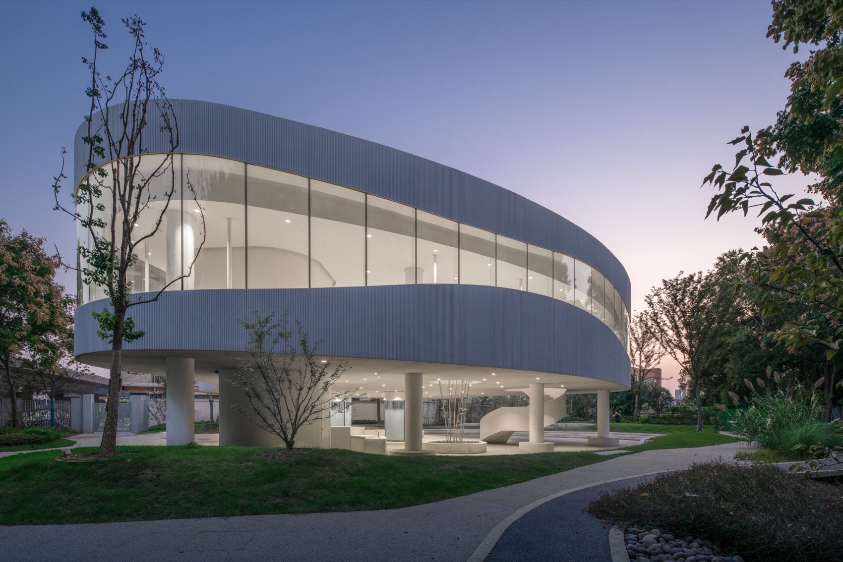 Learning Center at the Central Campus of University of Science and Technology of China by Heimat ...