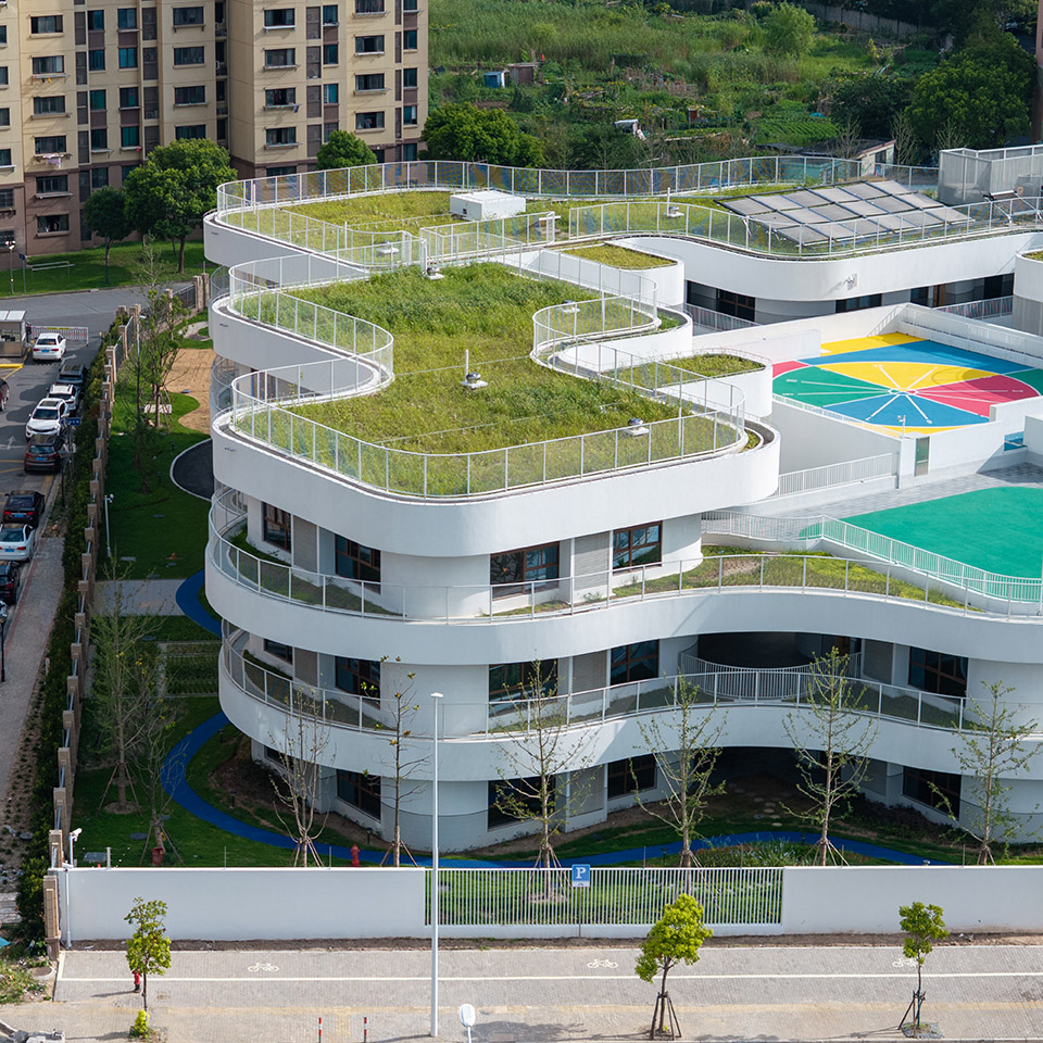 The Hetu Middle School and The Luoshu Kindergarten by GOM - 谷德设计网
