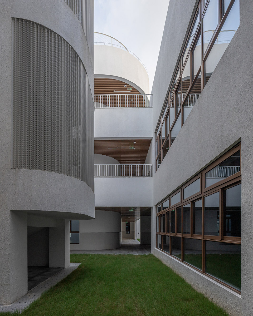 The Hetu Middle School and The Luoshu Kindergarten by GOM - 谷德设计网