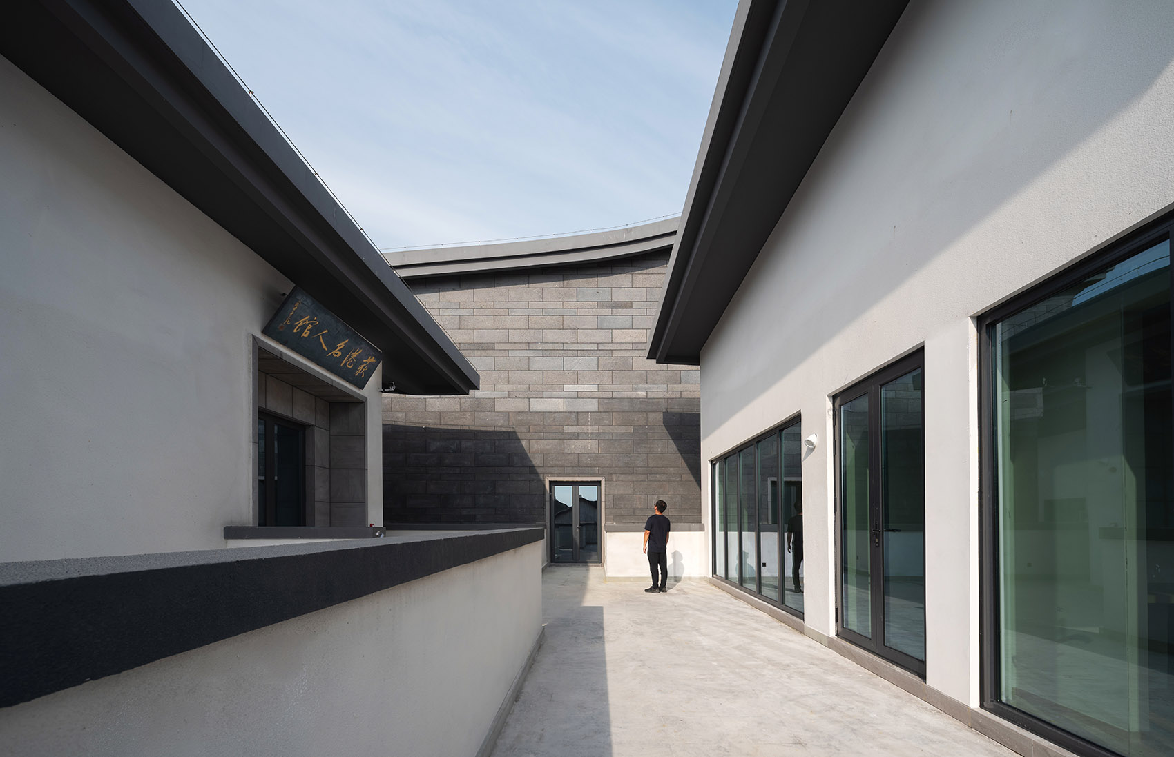 Kaiyuan Academy by Culture and Education Architecture Institute of ...