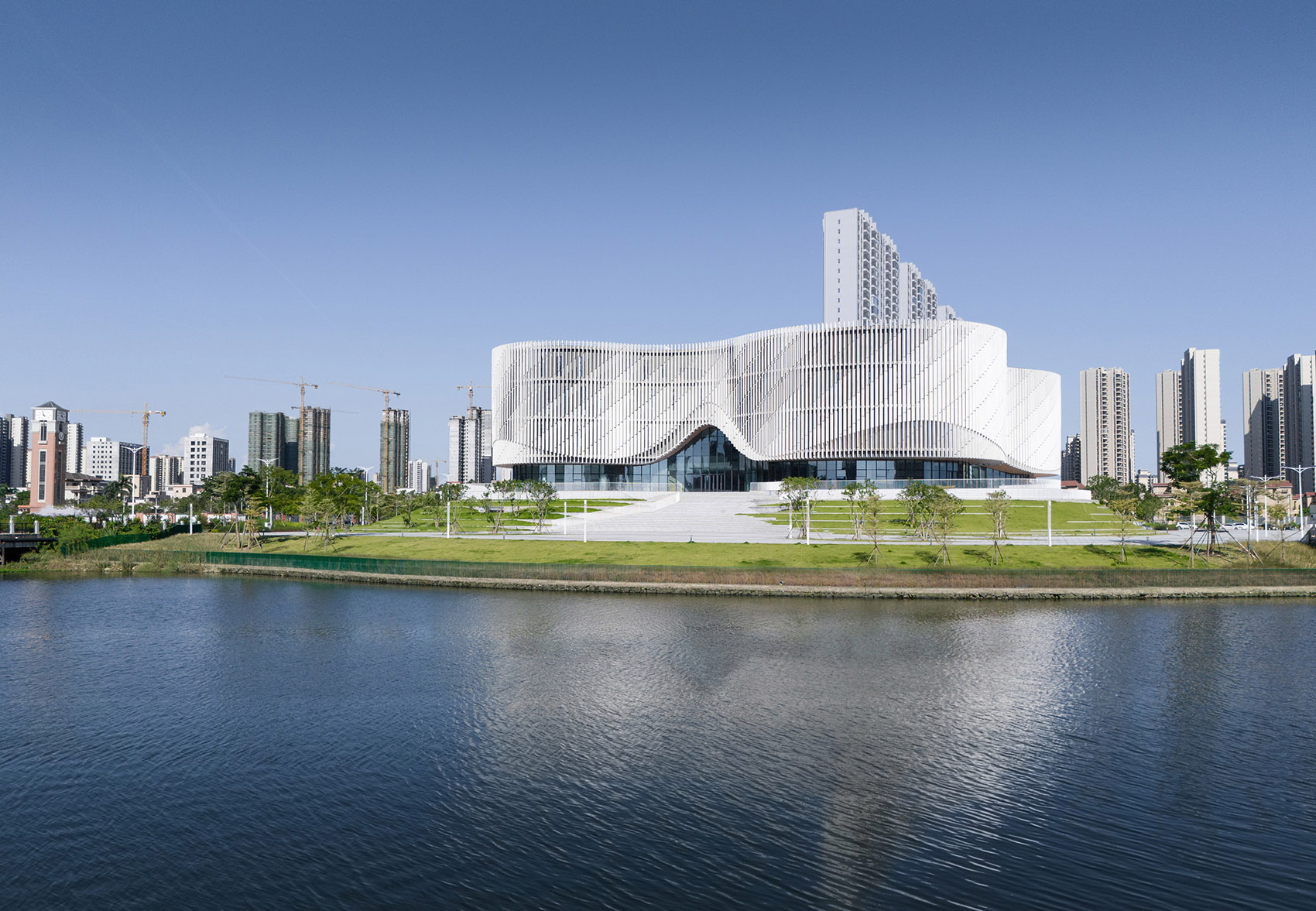 Yangjiang Cultural Center by Architectural Design & Research Institute ...