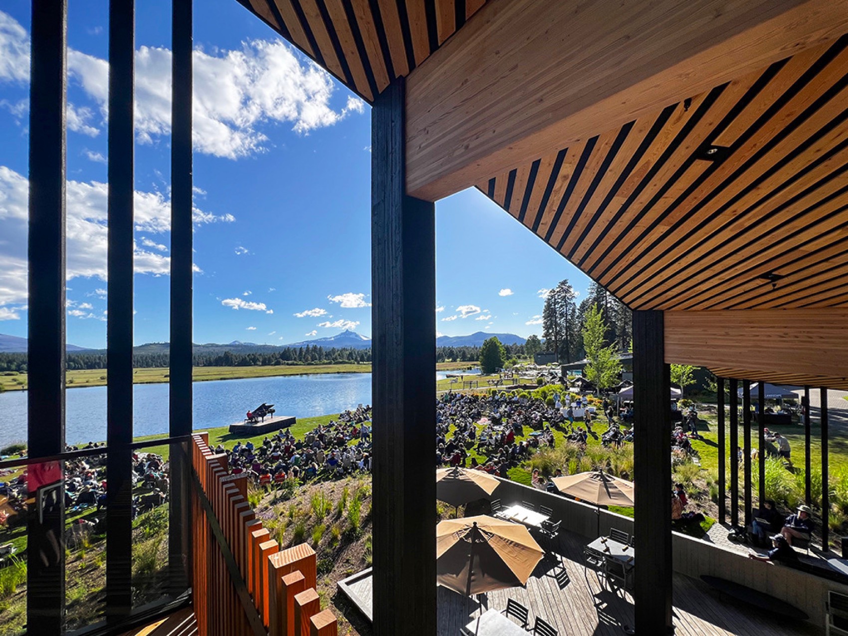 Black Butte Ranch Lodge by Hacker - 谷德设计网